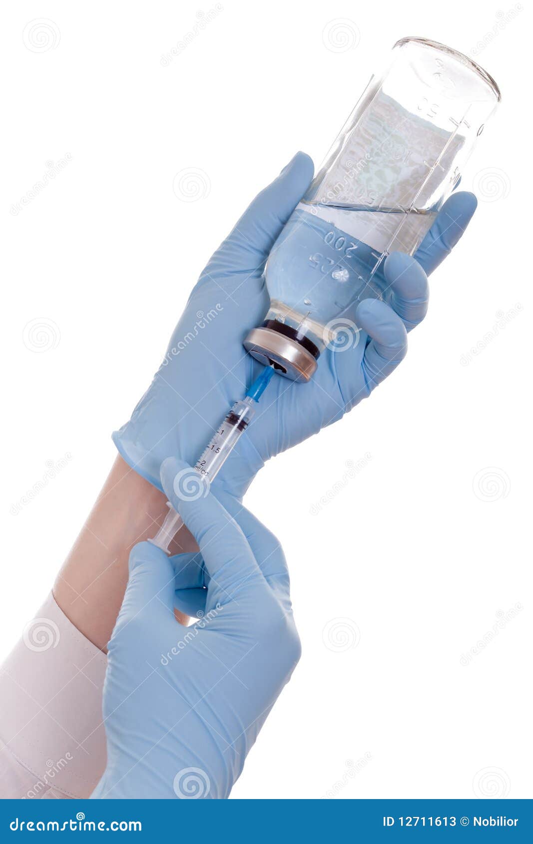 Medic filling the syringe stock image. Image of cure - 12711613