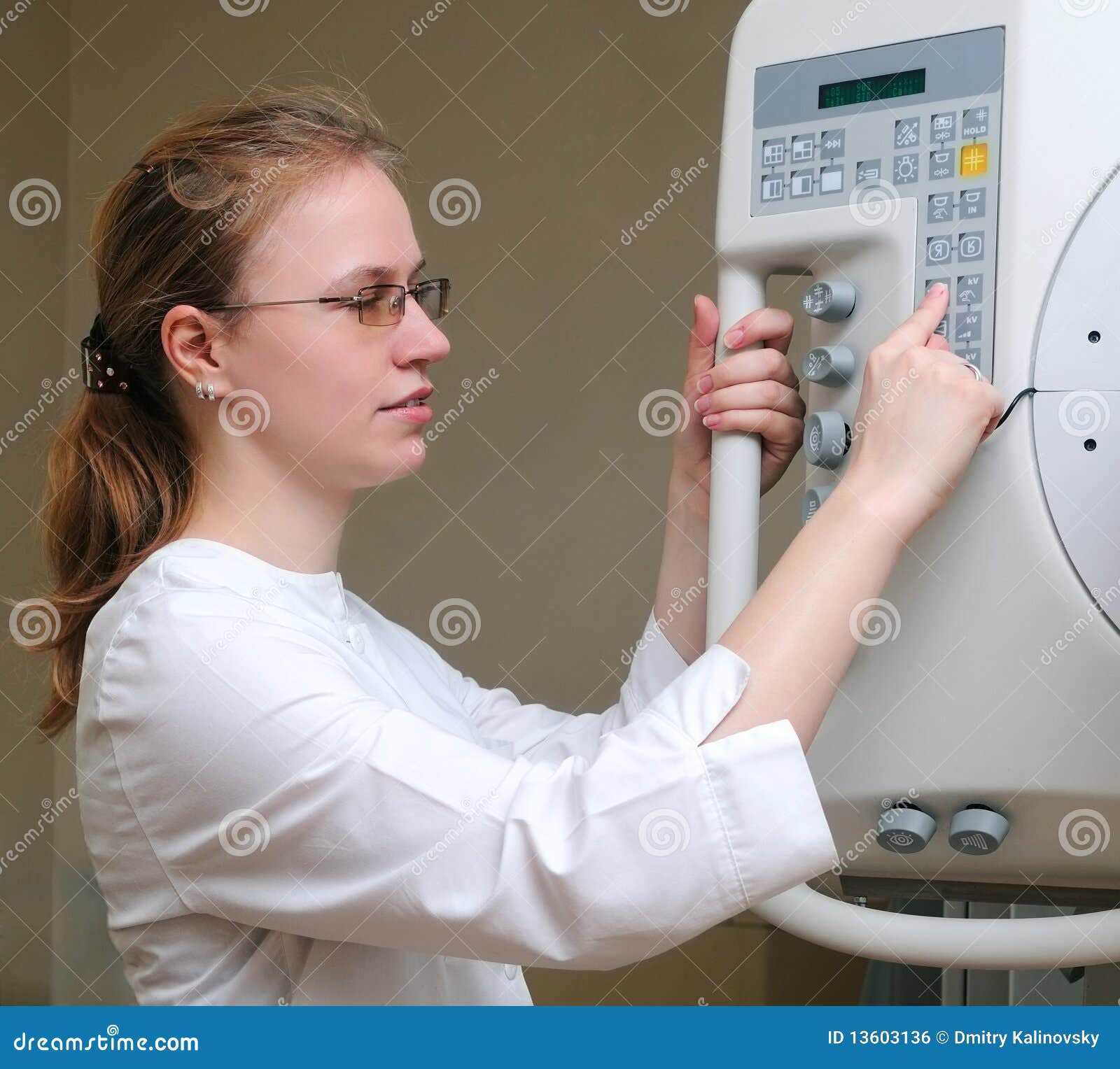 Medic Laboraty Assistant Doctor Stock Photo - Image of research ...