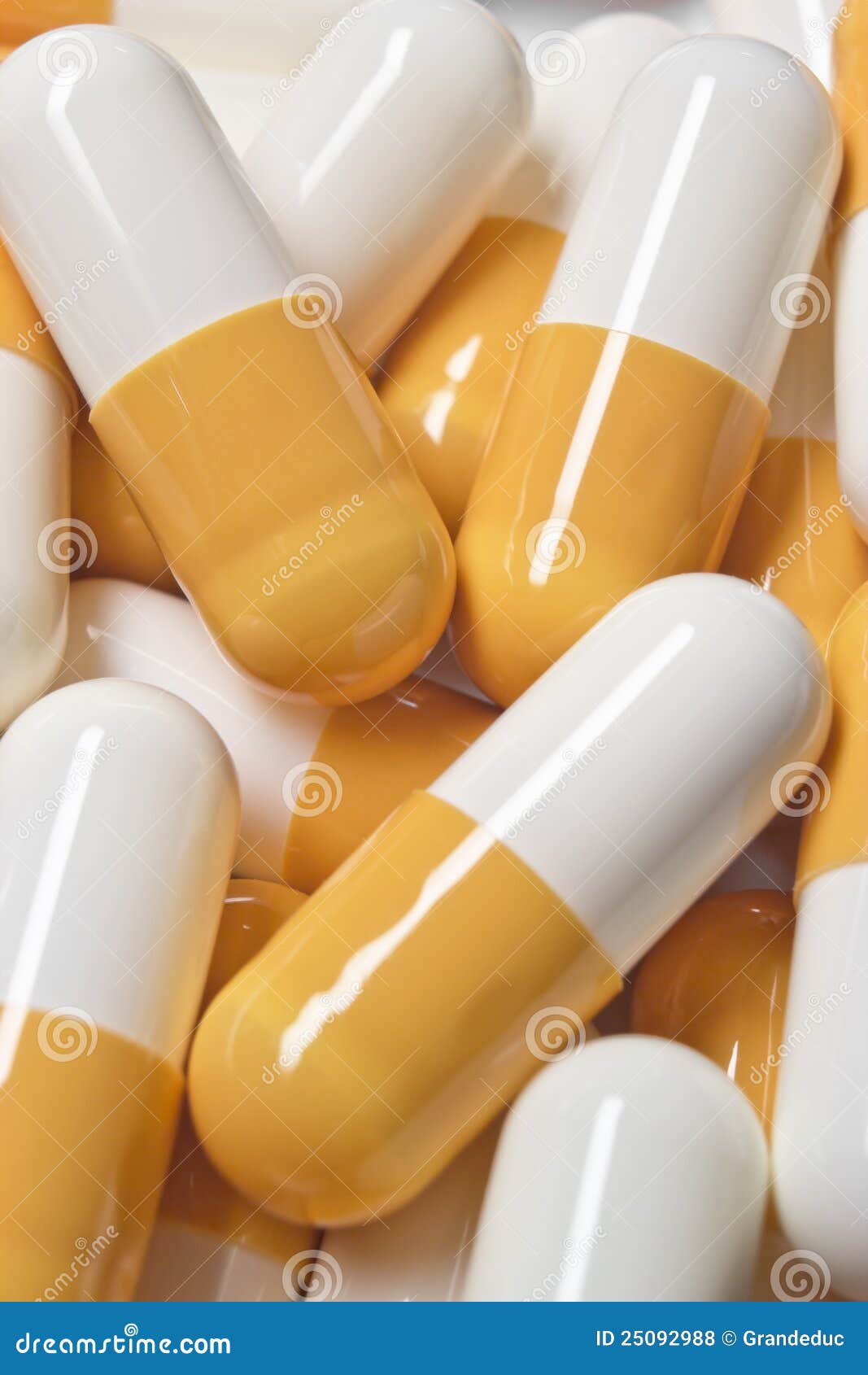 Medical capsules macro stock photo. Image of macro, overdose - 25092988