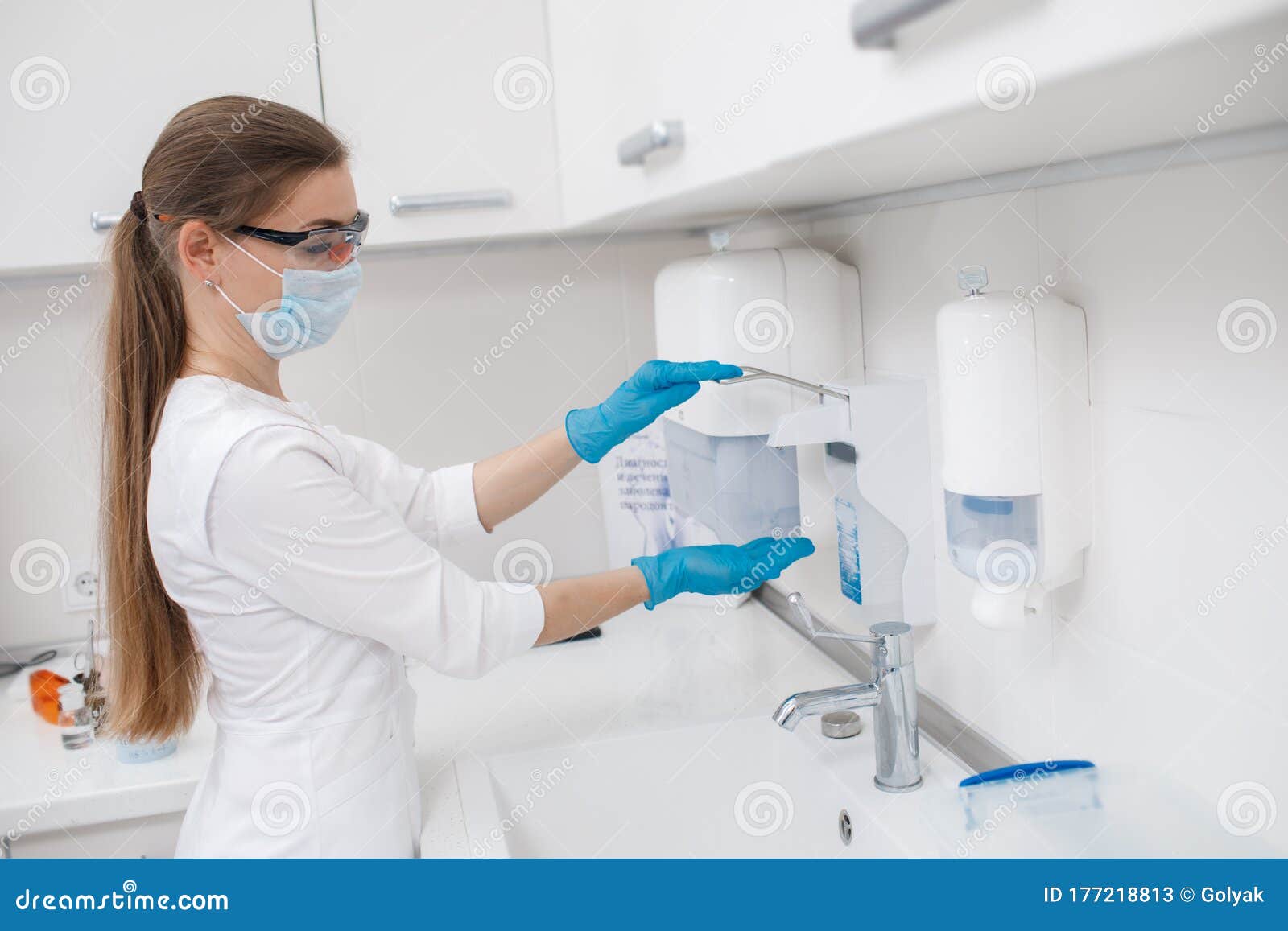 Girl Lab Technician at the Clinic`s Microbiology Laboratory Stock Image ...
