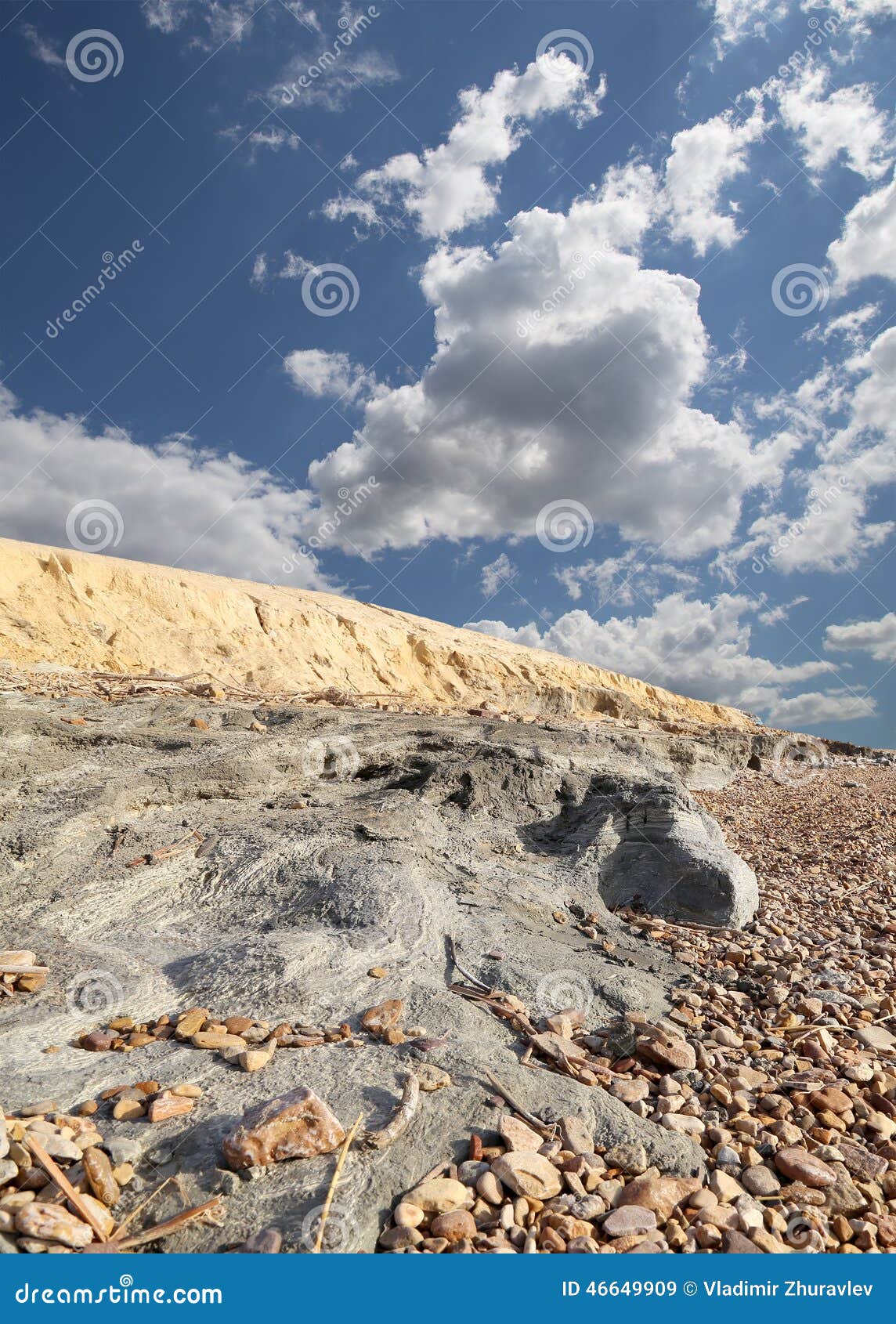 Medical Mud on the Shore of the Dead Sea, Jordan Stock Image - Image of ...