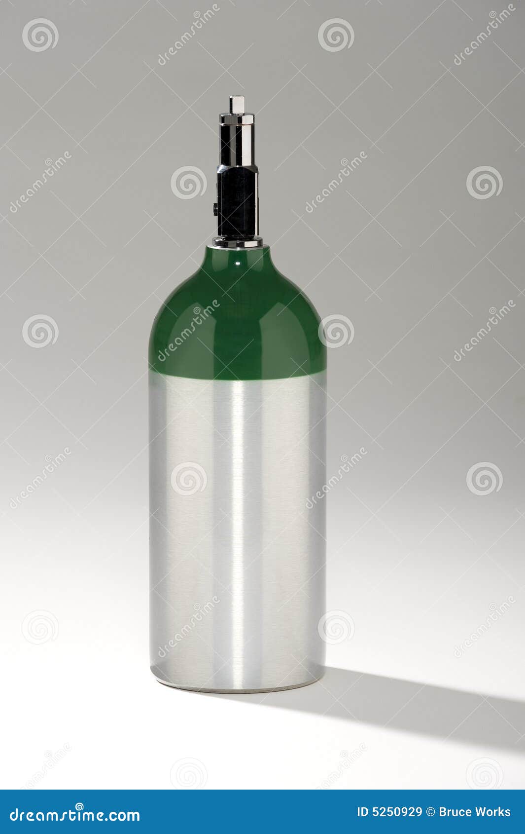 Medical Oxygen Tank Royalty-Free Stock Photography | CartoonDealer.com ...