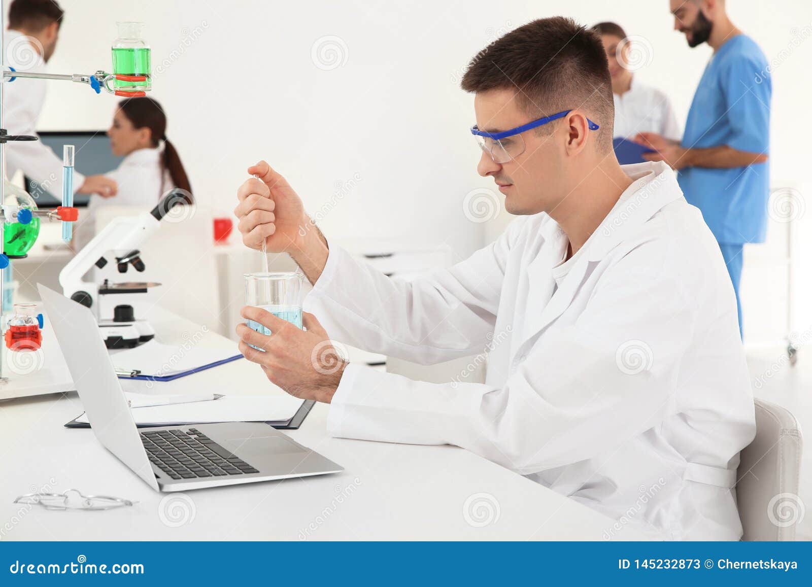 Medical Student Working in Scientific Laboratory Stock Image - Image of ...