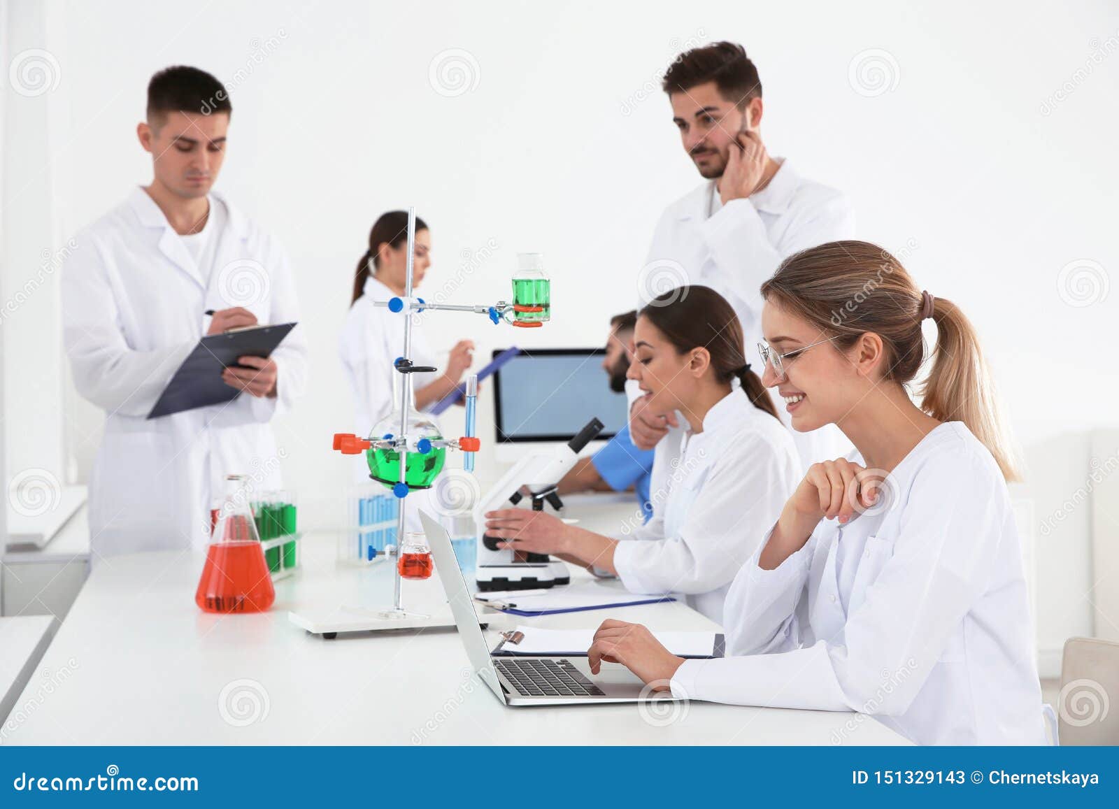 Medical Students Working in Scientific Laboratory Stock Image - Image ...