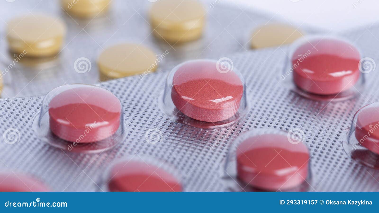 Medical Tablets for Colds and Viruses in Capsules and Tablets Stock ...