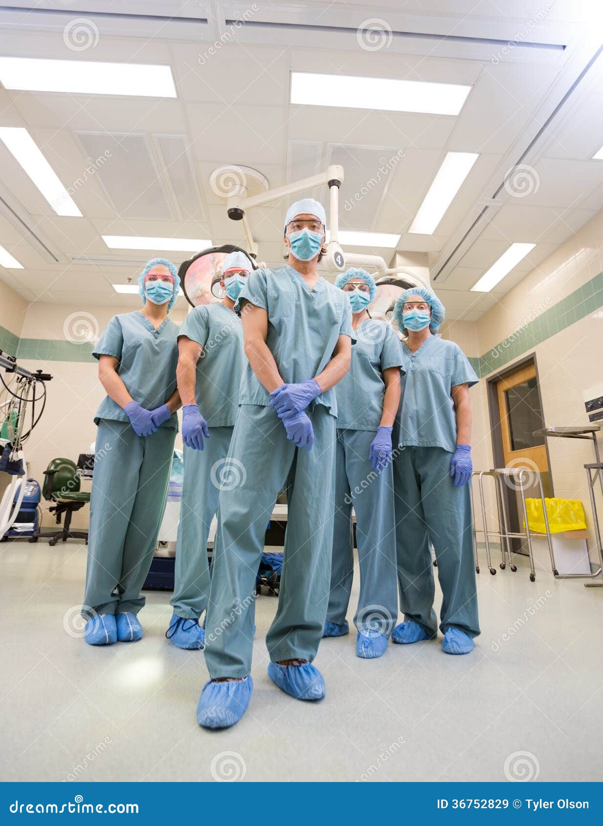 Medical Team in Scrubs Standing Inside Operation Stock Image - Image of ...