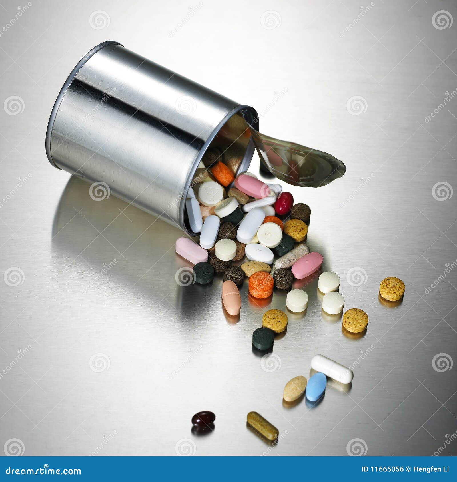 Medicine can stock photo. Image of healthcare, aluminum - 11665056