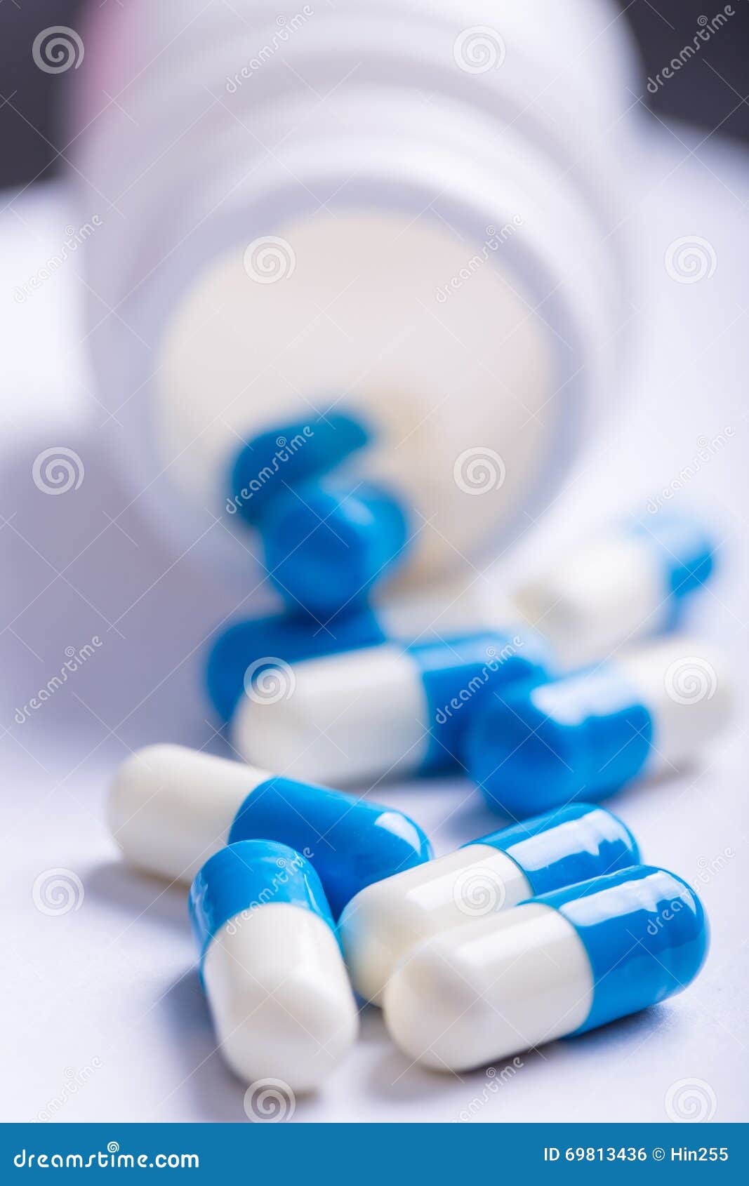 Medicine Drugs Pharmcy Pill Stock Photo - Image of disease, pharmacist ...