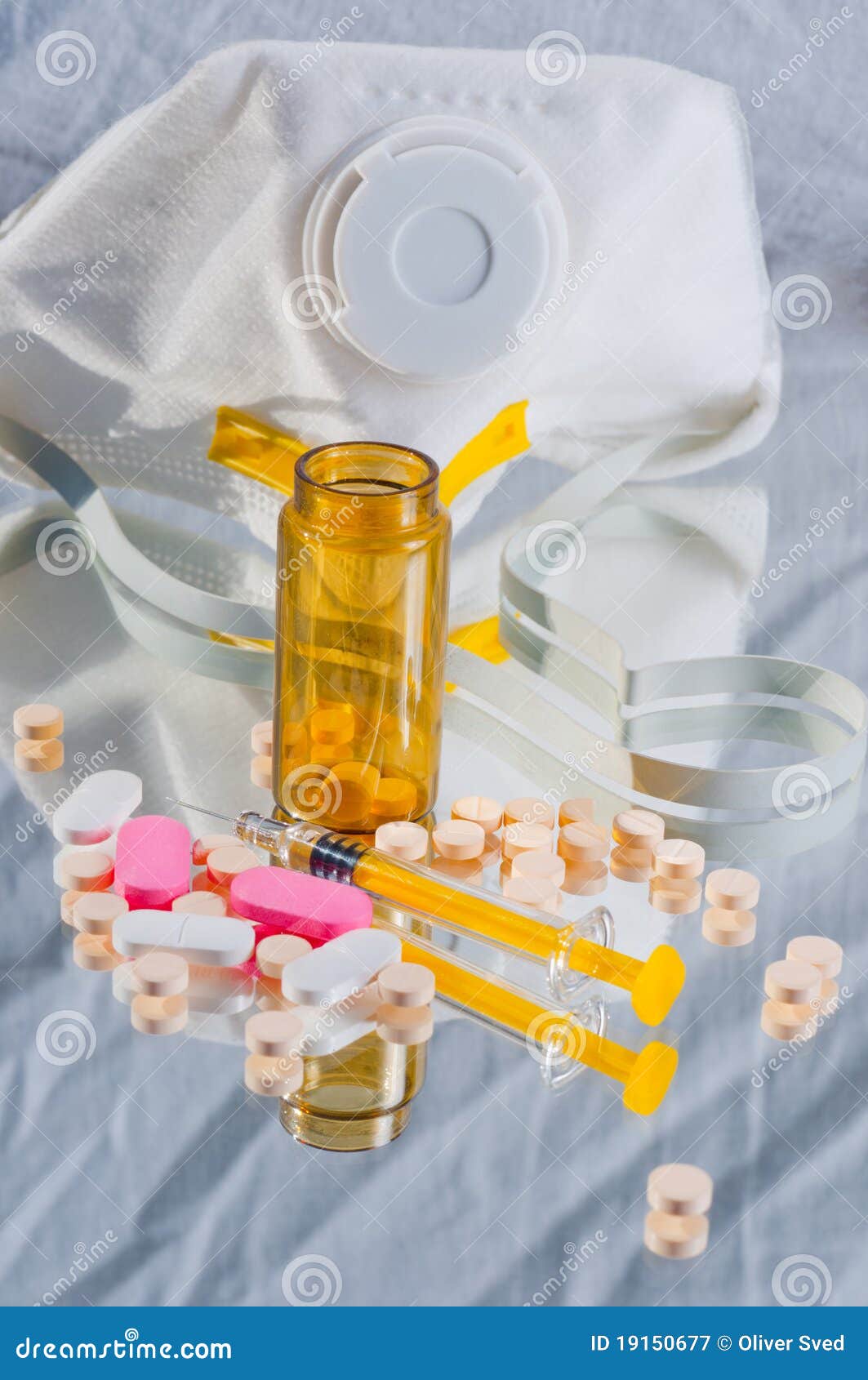 Medicine Spilled Out of Bottle Stock Image - Image of pharmacy, health ...