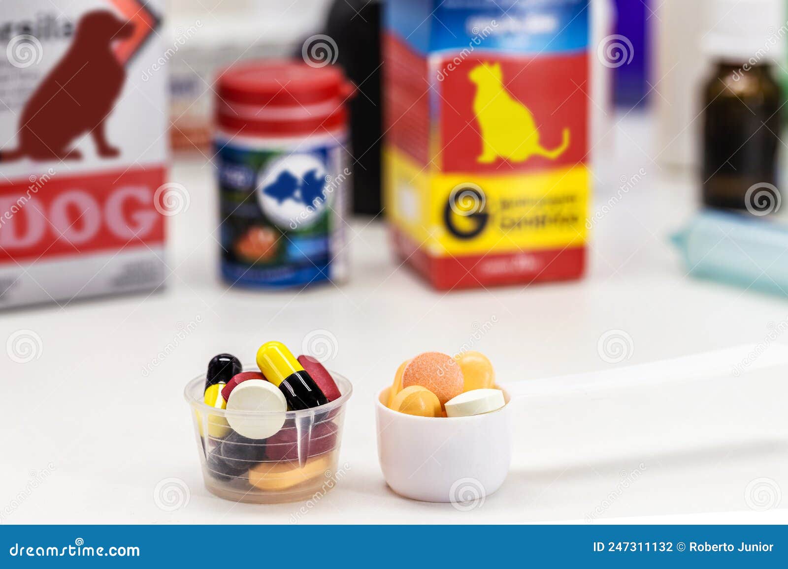 Medicine for Veterinary Use, Pills and Capsules for Pets and Animals ...