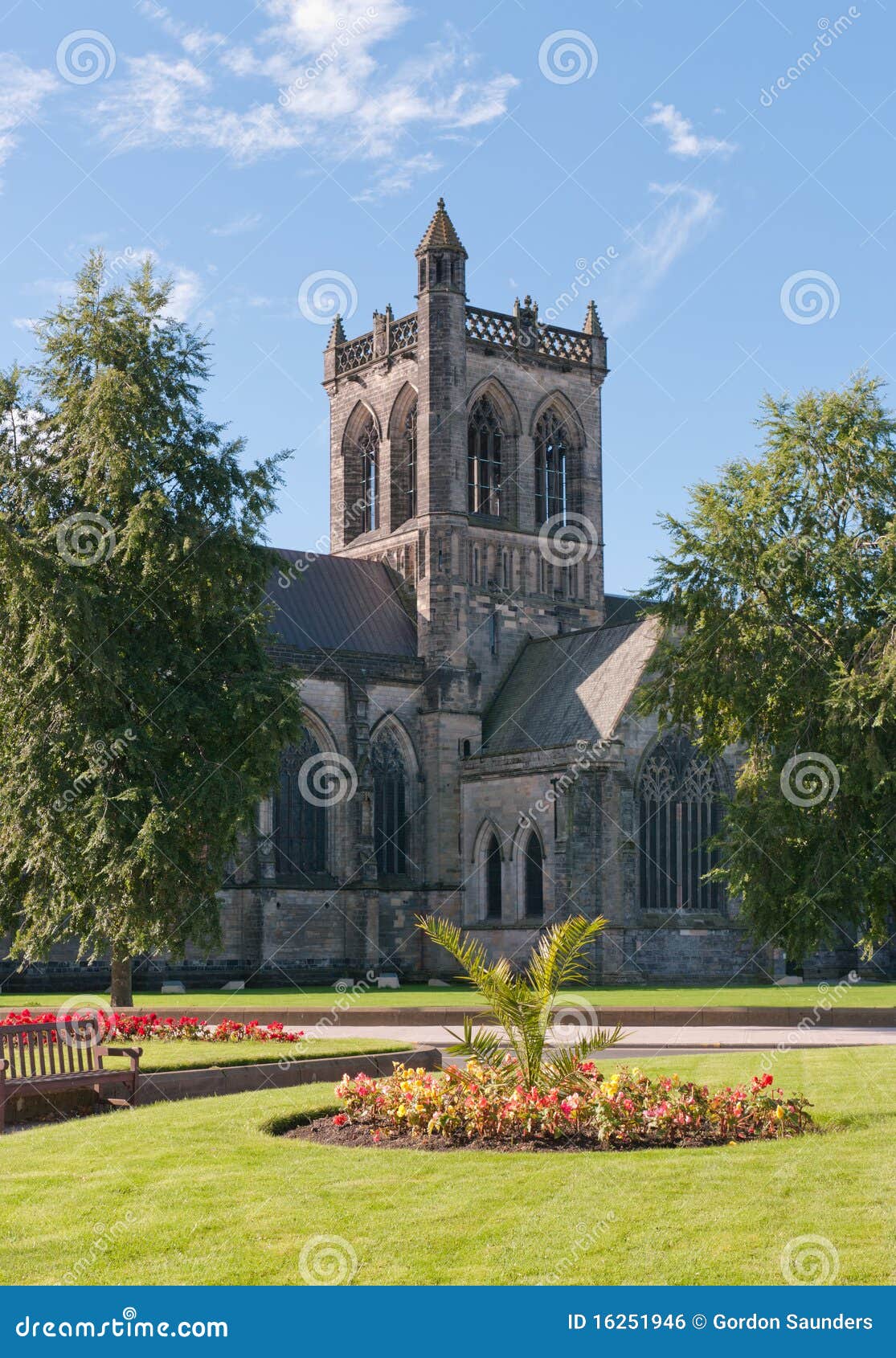 Paisley Abbey Royalty-Free Stock Image | CartoonDealer.com #6048328