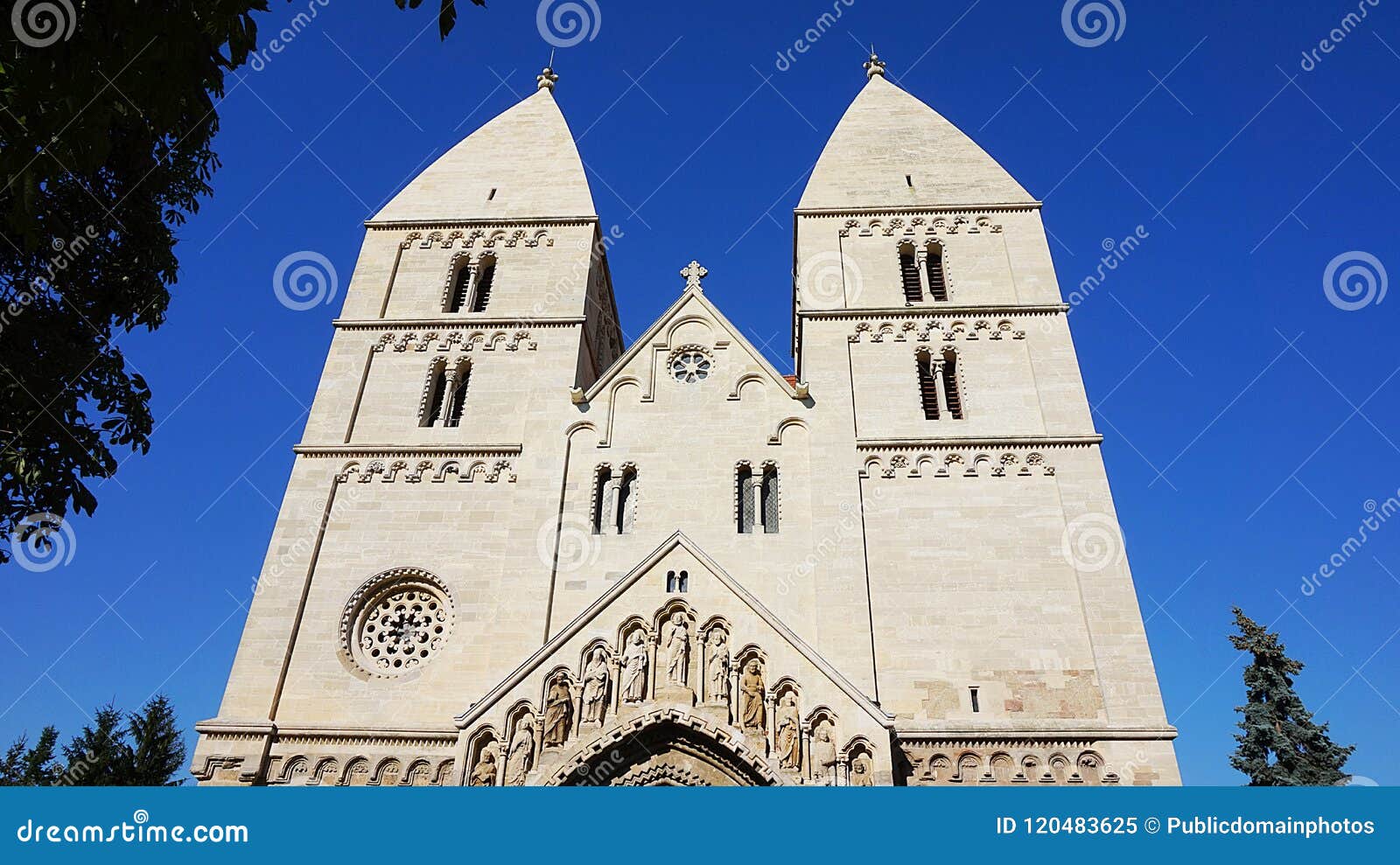 Medieval Architecture, Historic Site, Landmark, Building Picture. Image ...