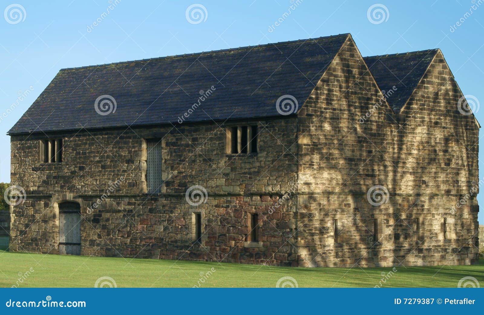 Medieval Barn stock image. Image of history, heritage - 7279387
