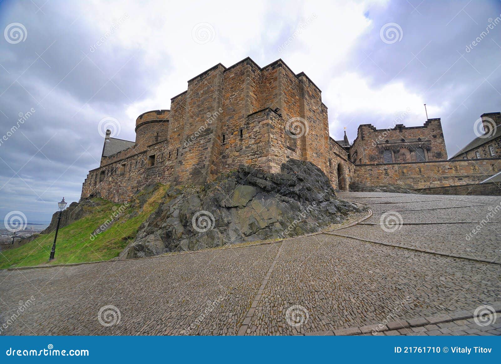Medieval Buildings in Edinburgh Castle Stock Photo - Image of heritage ...