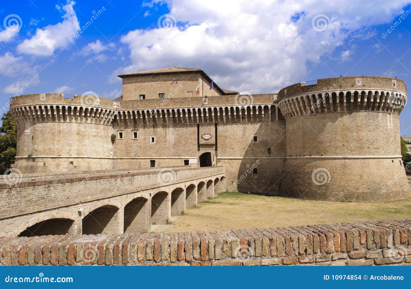Medieval castle stock photo. Image of nature, rocca, brick - 10974854