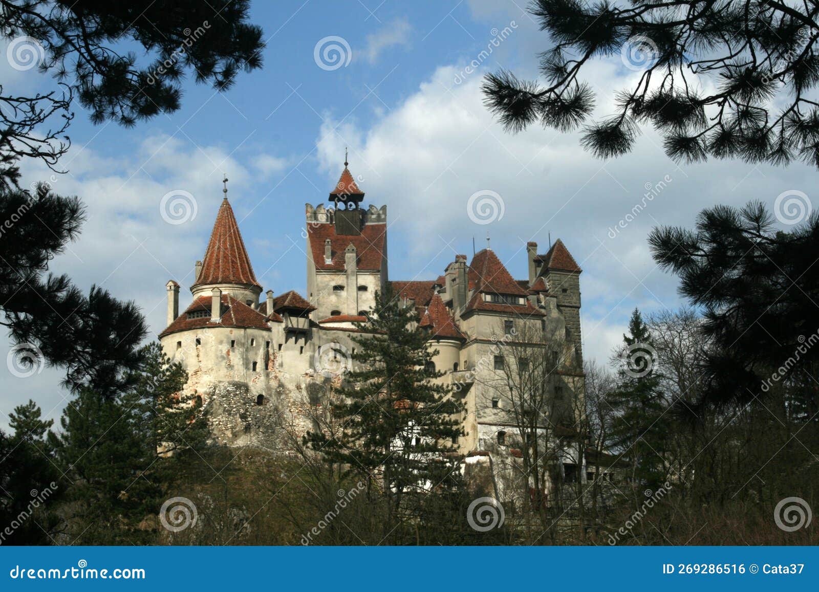 The Medieval Castle Built on a Rock Stock Photo - Image of tower ...
