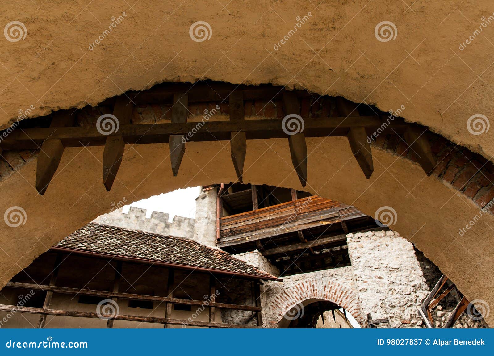 Medieval castle gate. stock image. Image of retro, building - 98027837