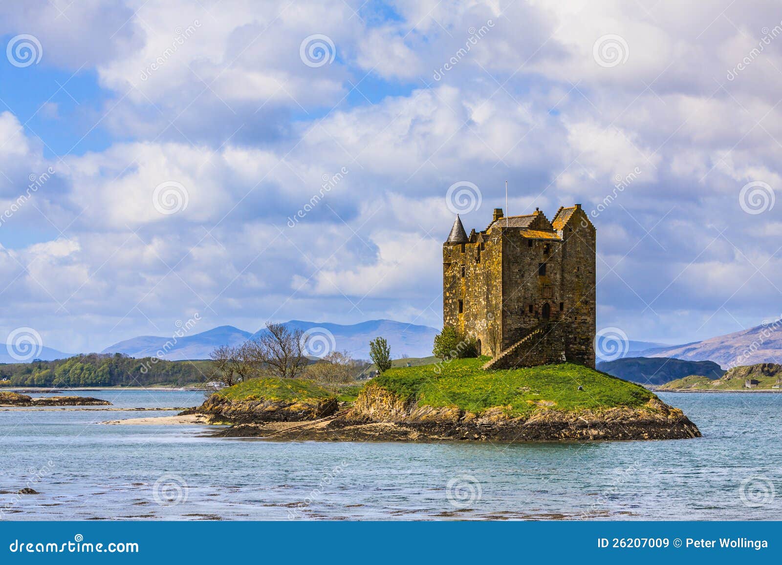Medieval Castle on a Island in the Water Stock Image - Image of hiking ...