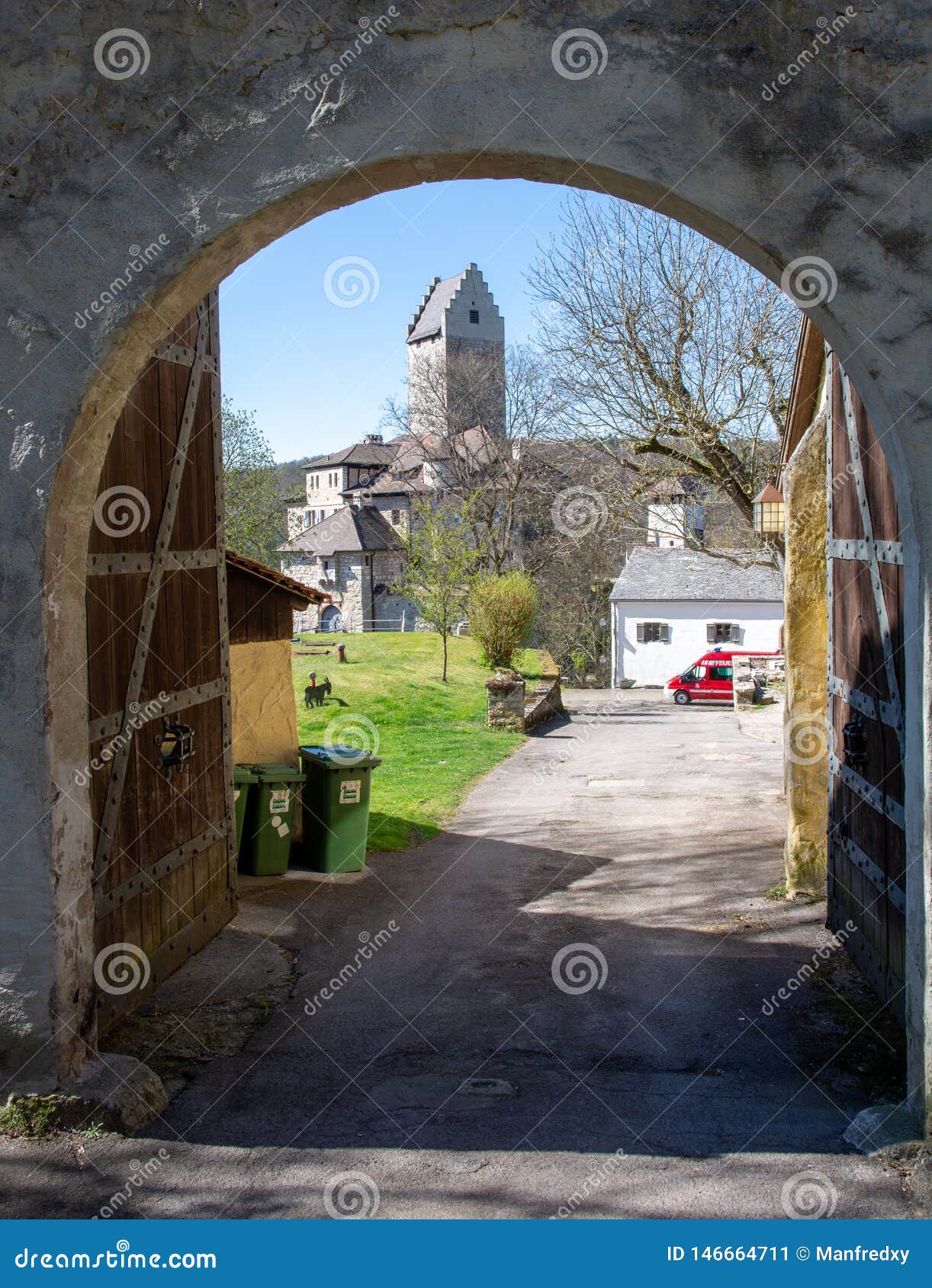 Medieval Castle of Kipfenberg Editorial Photo - Image of sightseeing ...