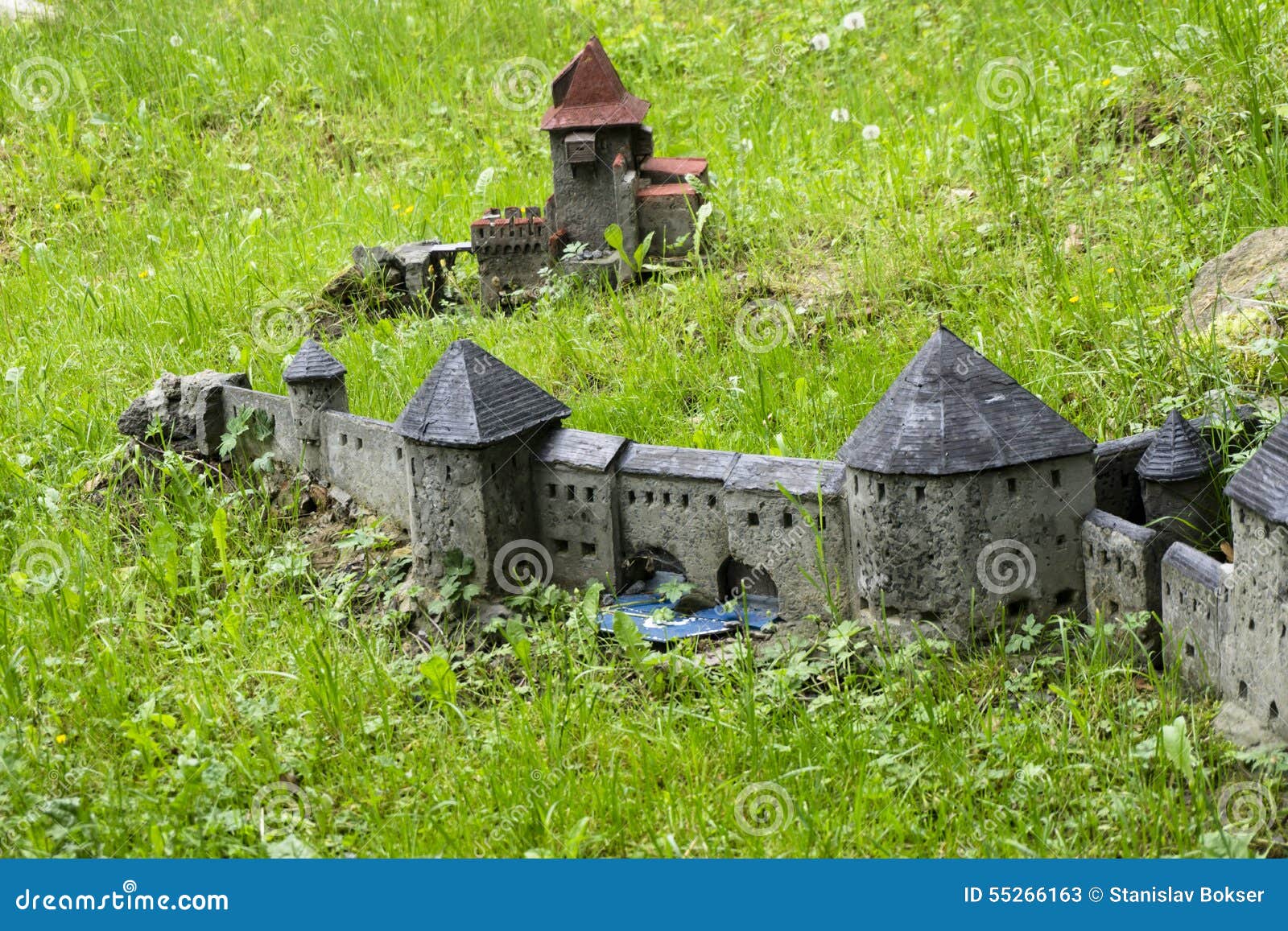 Medieval castle mini stock image. Image of history, tower - 55266163