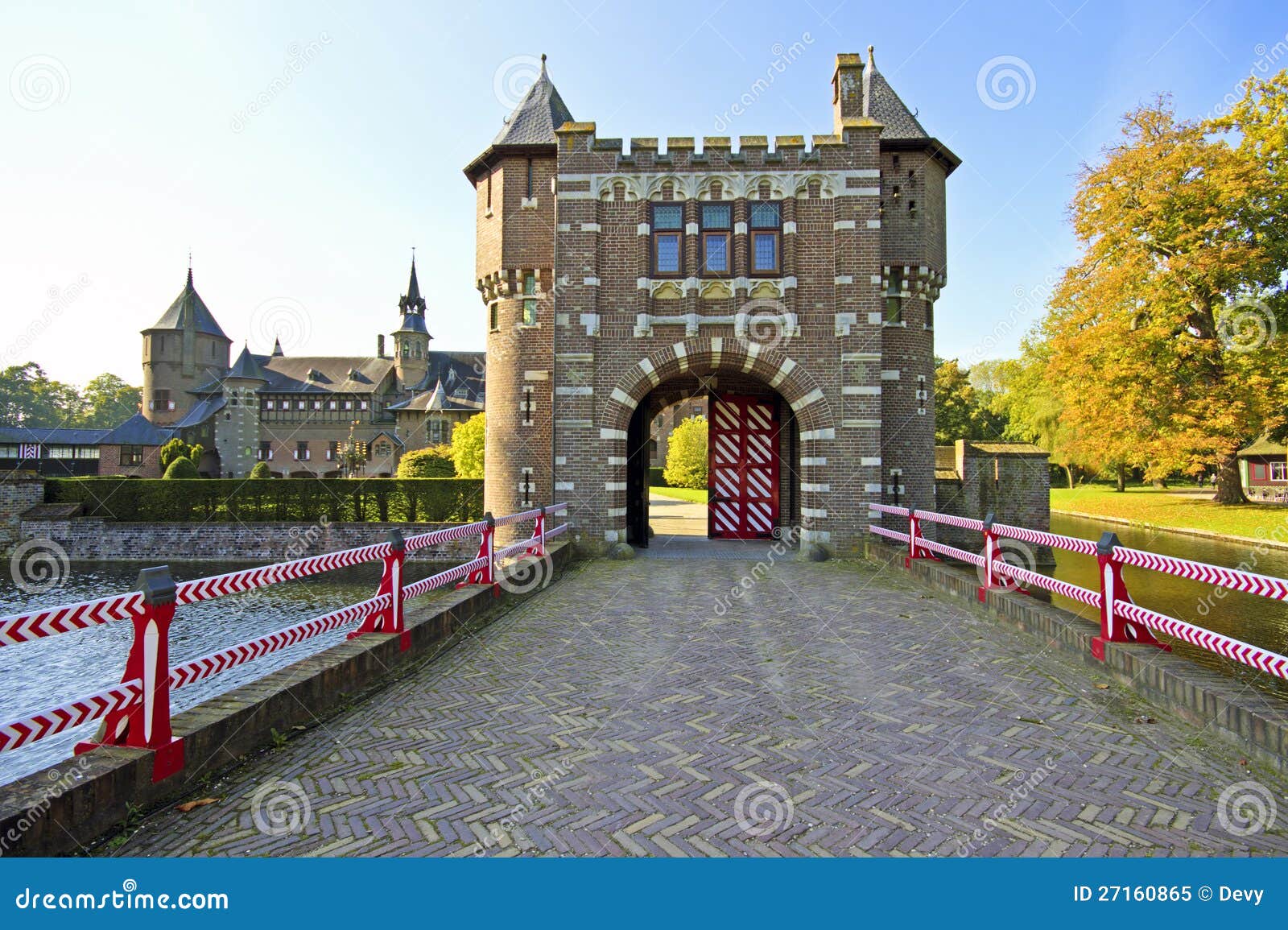 Medieval Castle in the Netherlands Editorial Image - Image of castle ...