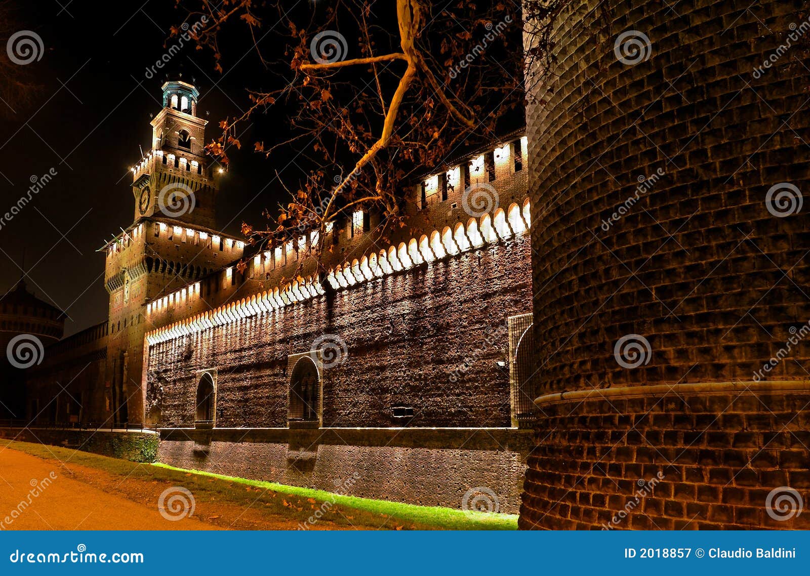 Medieval Castle at Night (1) Stock Image - Image of italy, sforzesco ...