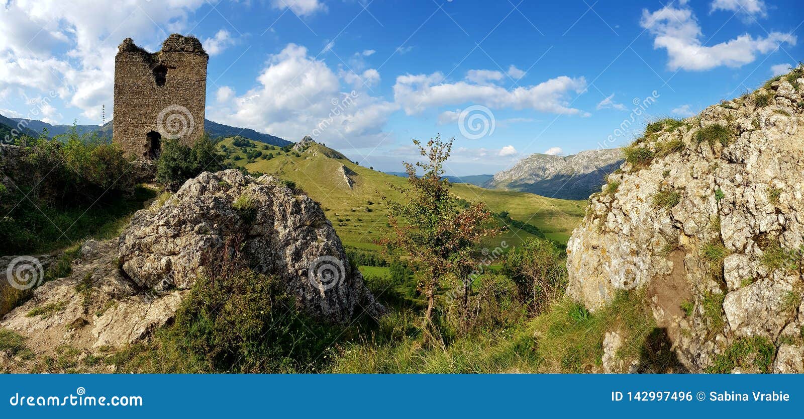 Medieval castle ruins stock photo. Image of ruins, ancient - 142997496