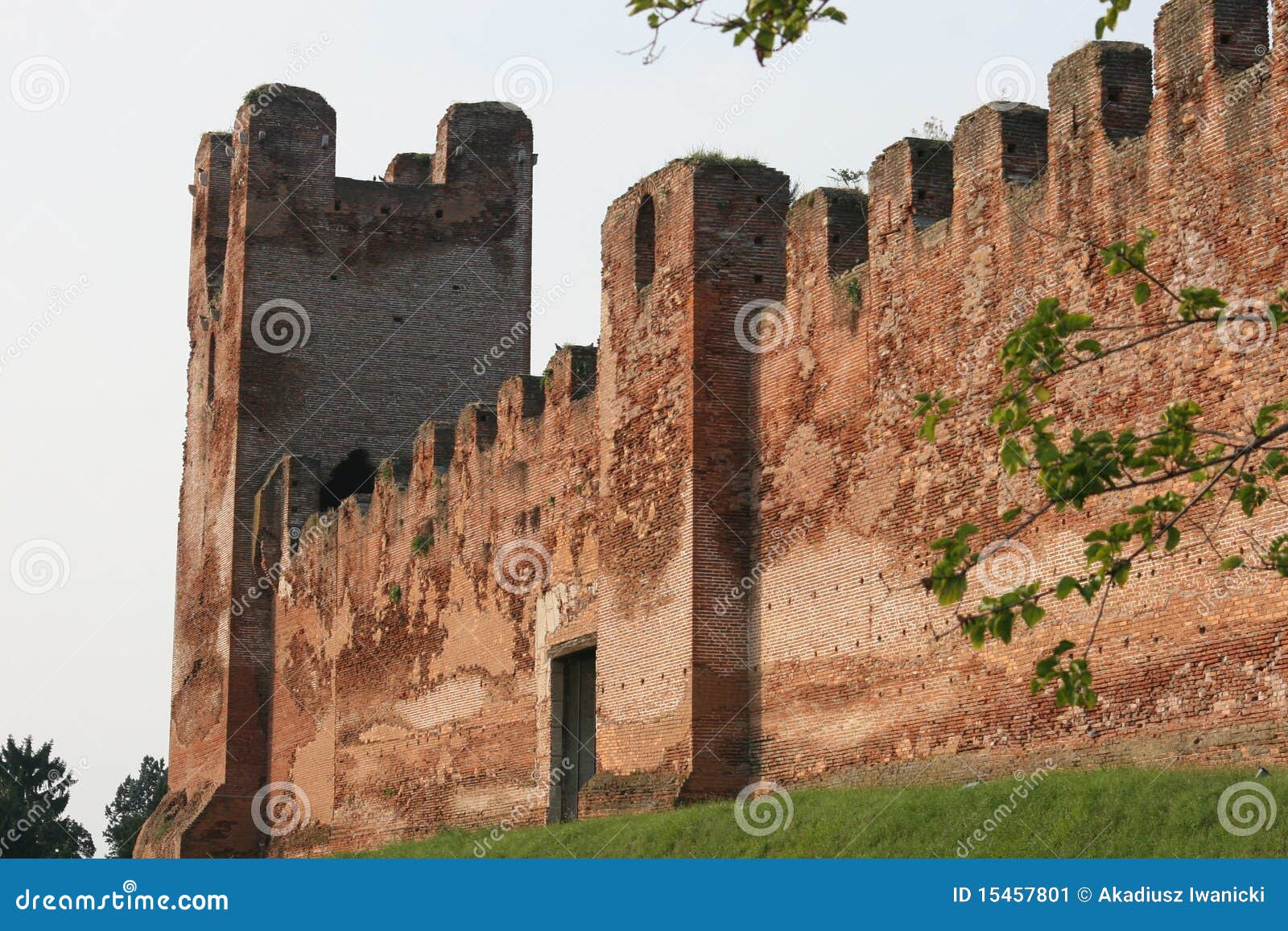 Medieval castle wall stock image. Image of atmosphere - 15457801