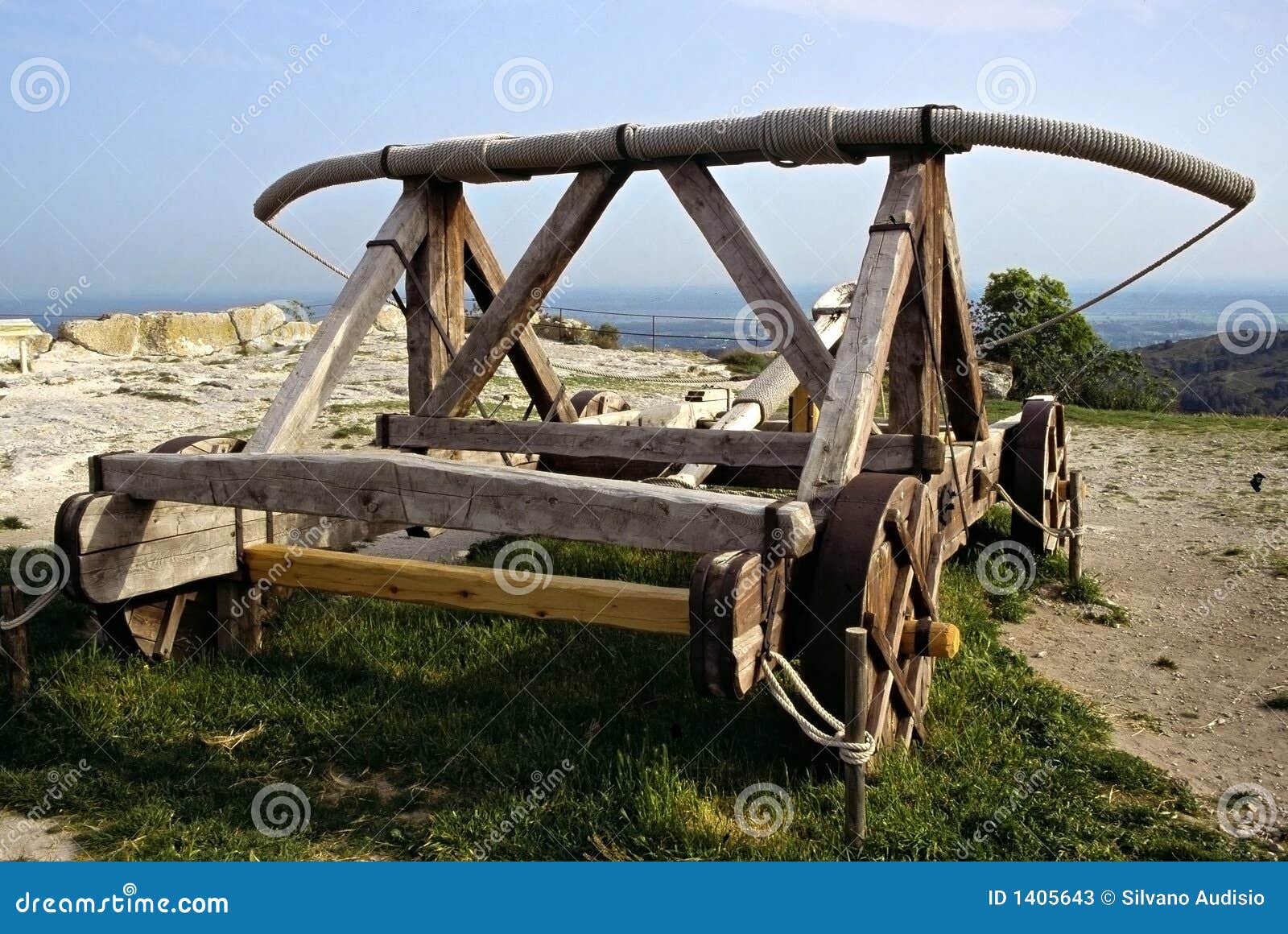 Medieval Catapult Stock Photos - Image: 1405643
