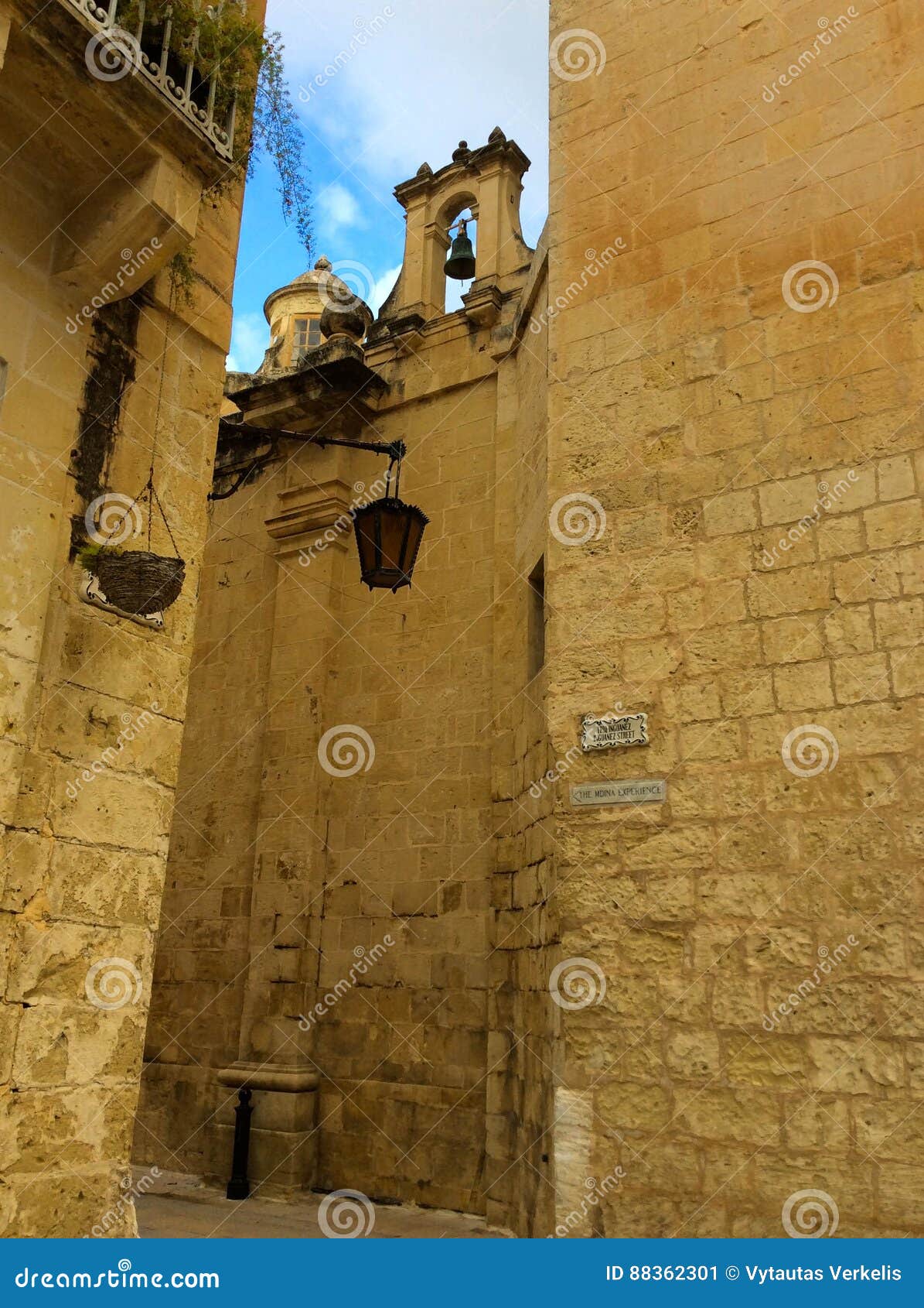 Medieval City Medina in Malta Stock Image - Image of maltese, bricks ...