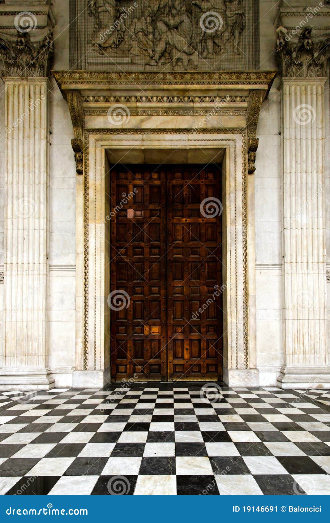 Medieval door stock image. Image of medieval, pavement - 19146691