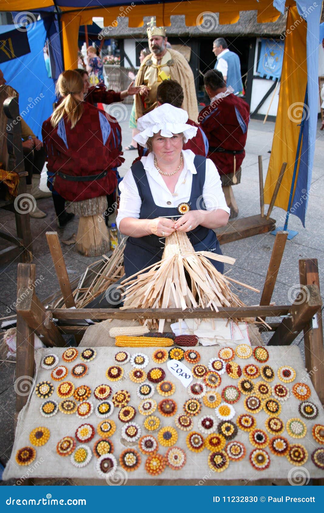Medieval dress editorial image. Image of croatia, weaving - 11232830