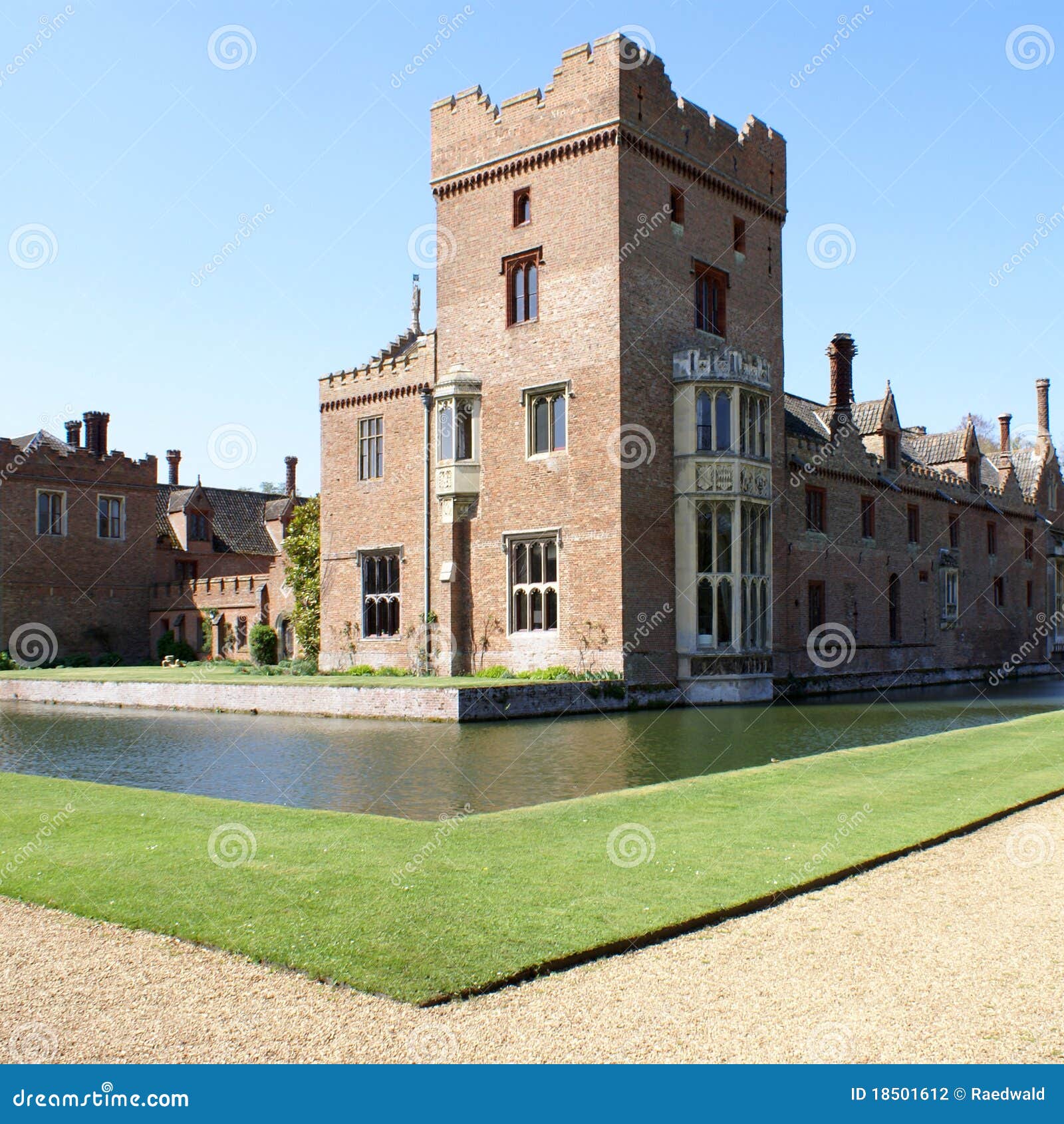 Medieval English Country House Stock Photo - Image of hall, battlement ...