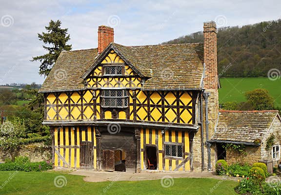 Medieval English Gatehouse stock image. Image of framed - 9286971