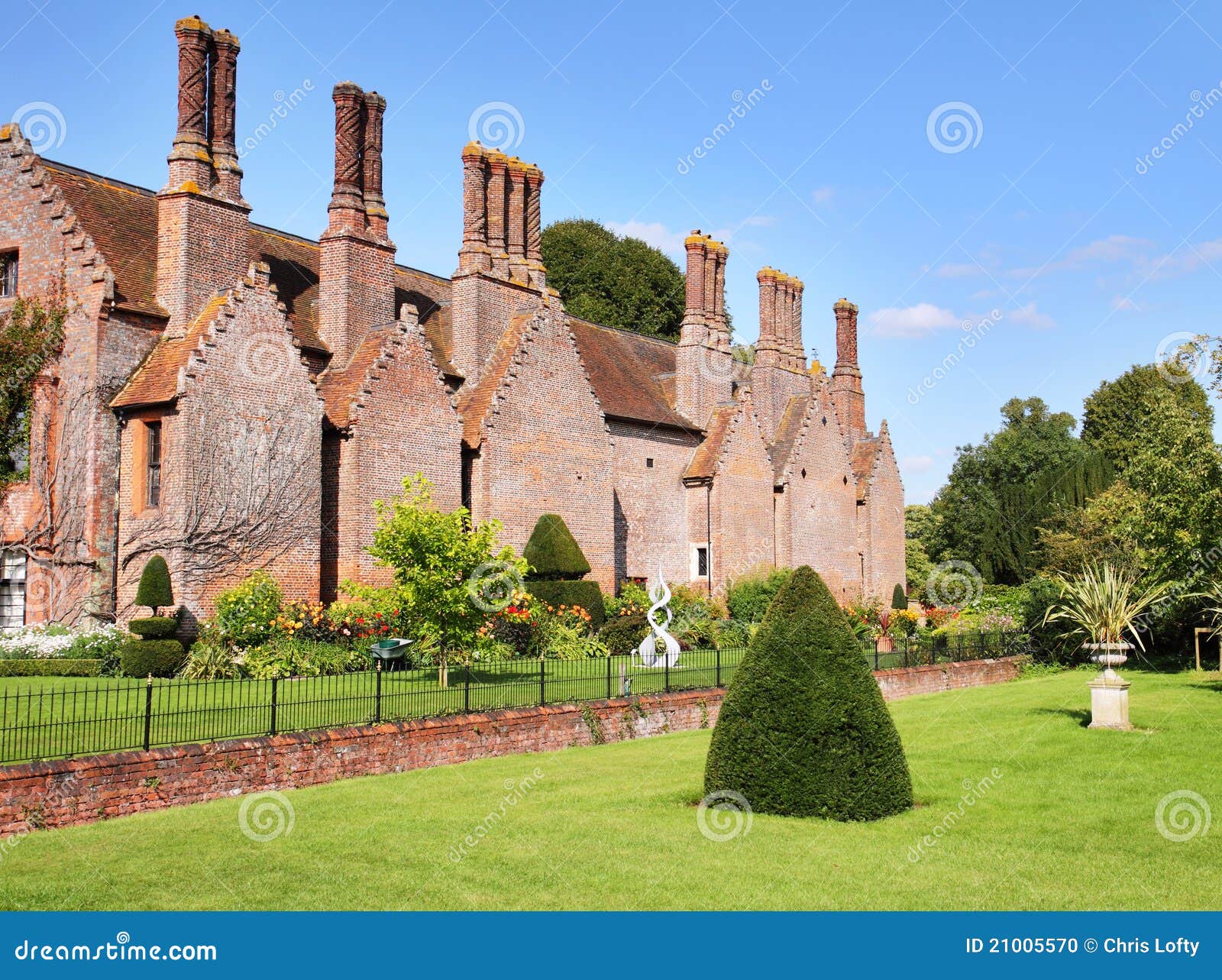 A Medieval English Manor and Garden Stock Photo - Image of manor ...