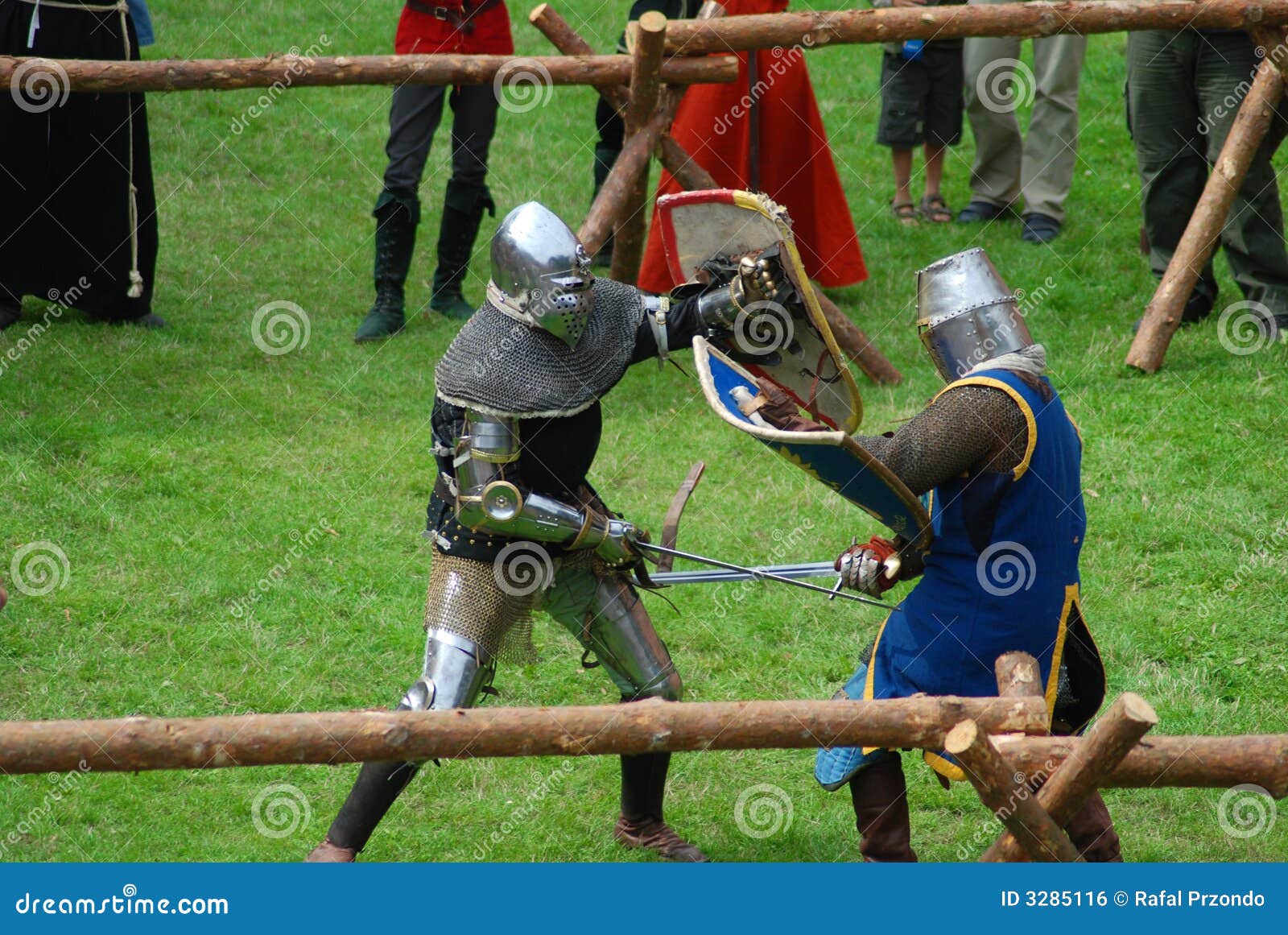 Medieval Footed Knights, Fight Royalty Free Stock Image - Image: 3285116