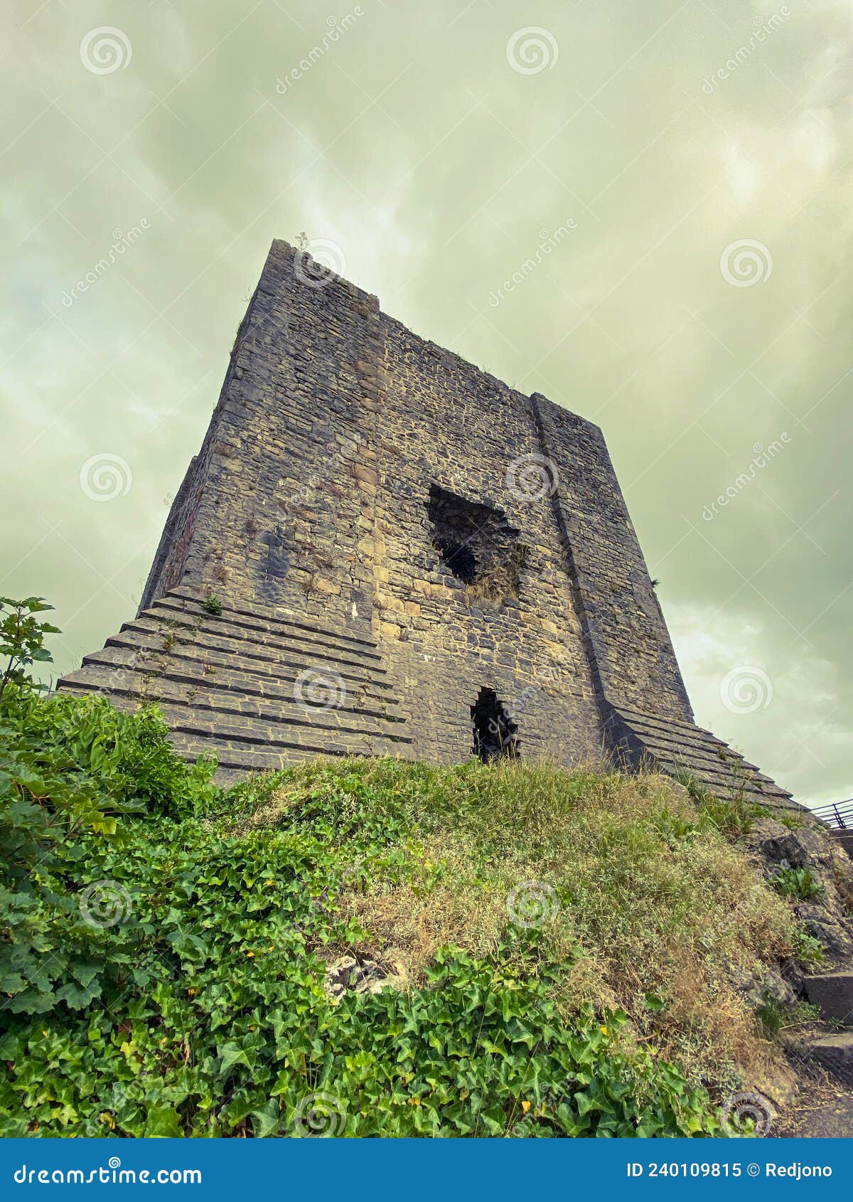 Clitheroe Castle stock image. Image of outdoor, wall - 240109815