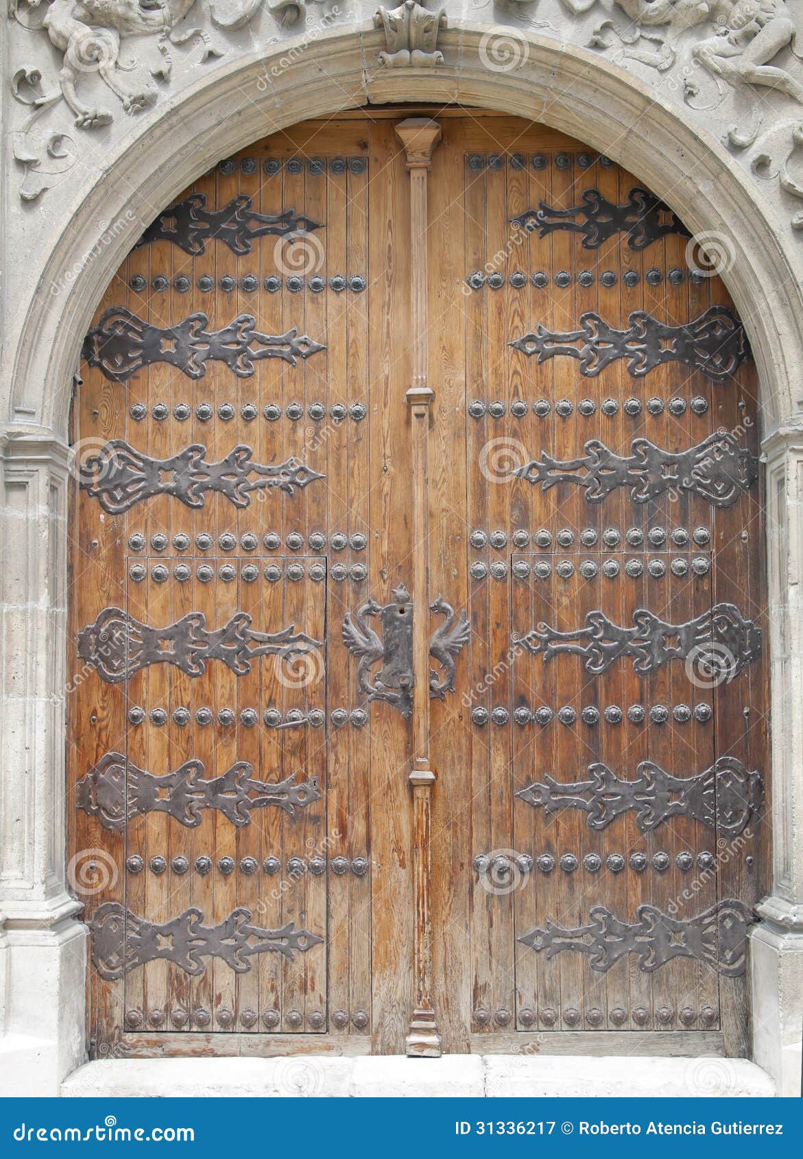 Medieval gate stock image. Image of spain, architecture - 31336217