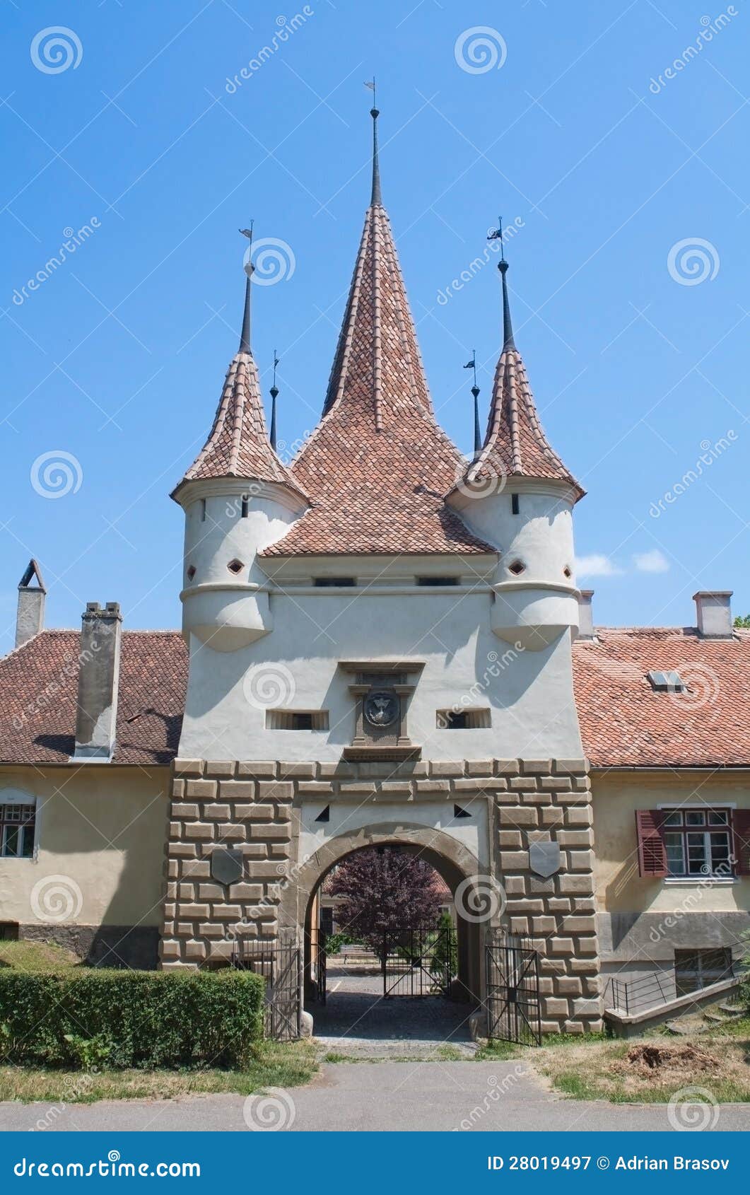 Medieval gate with towers stock image. Image of brasov - 28019497