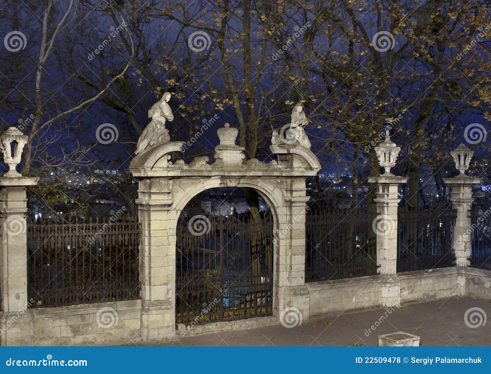 Medieval gates at night stock photo. Image of catholicism - 22509478