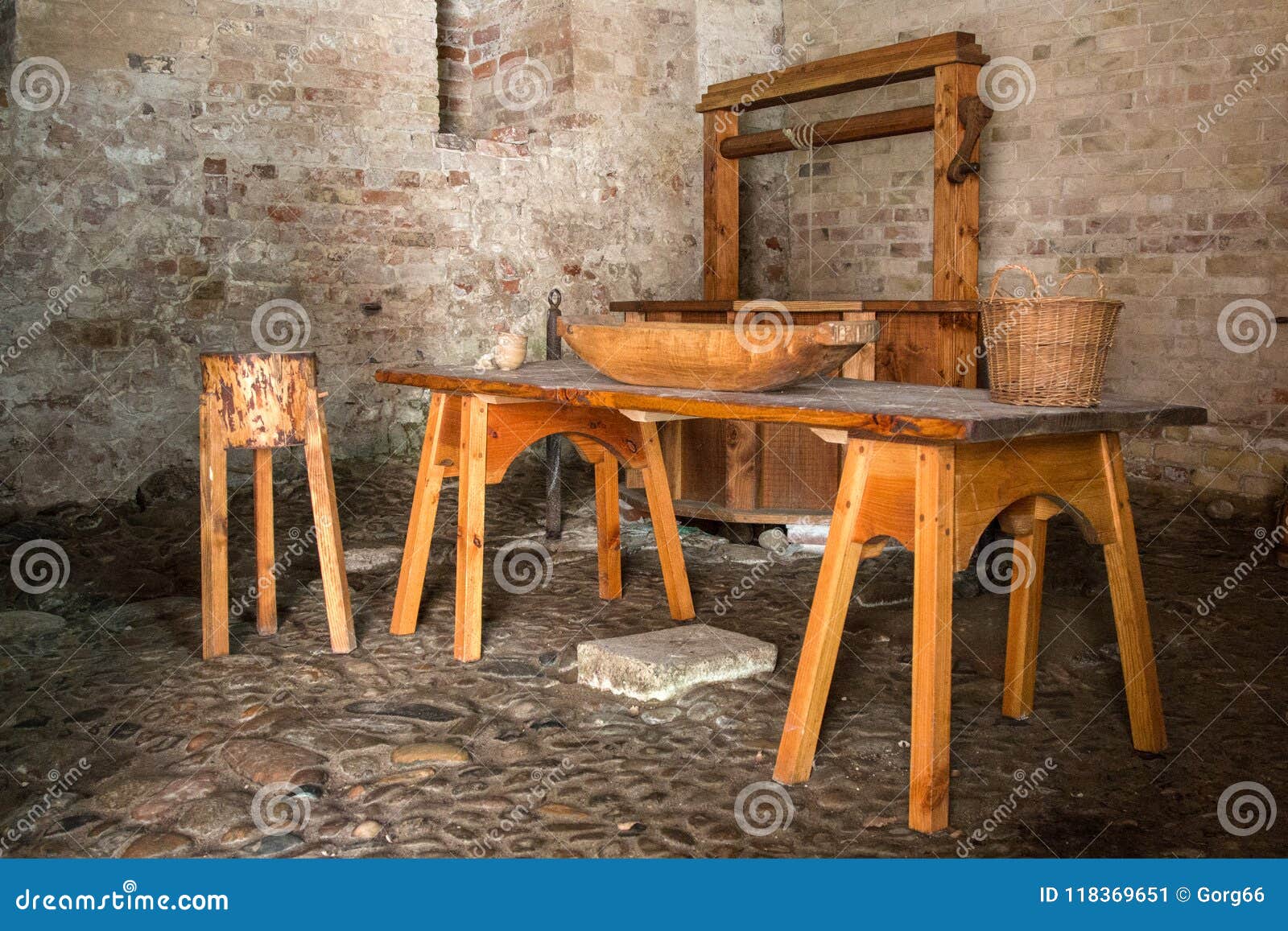 Kitchen Table and Chair Models: Medieval Kitchen Table
