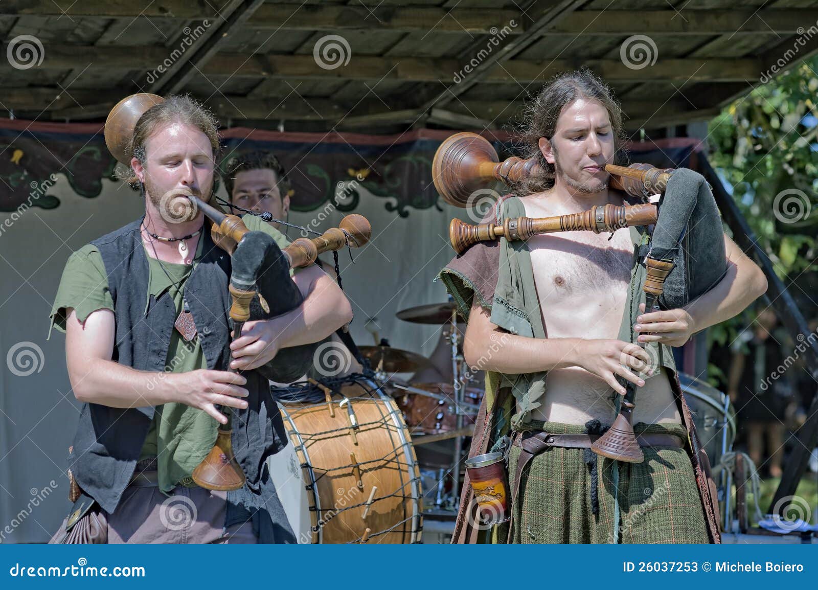 Medieval musician editorial stock photo. Image of festival - 26037253