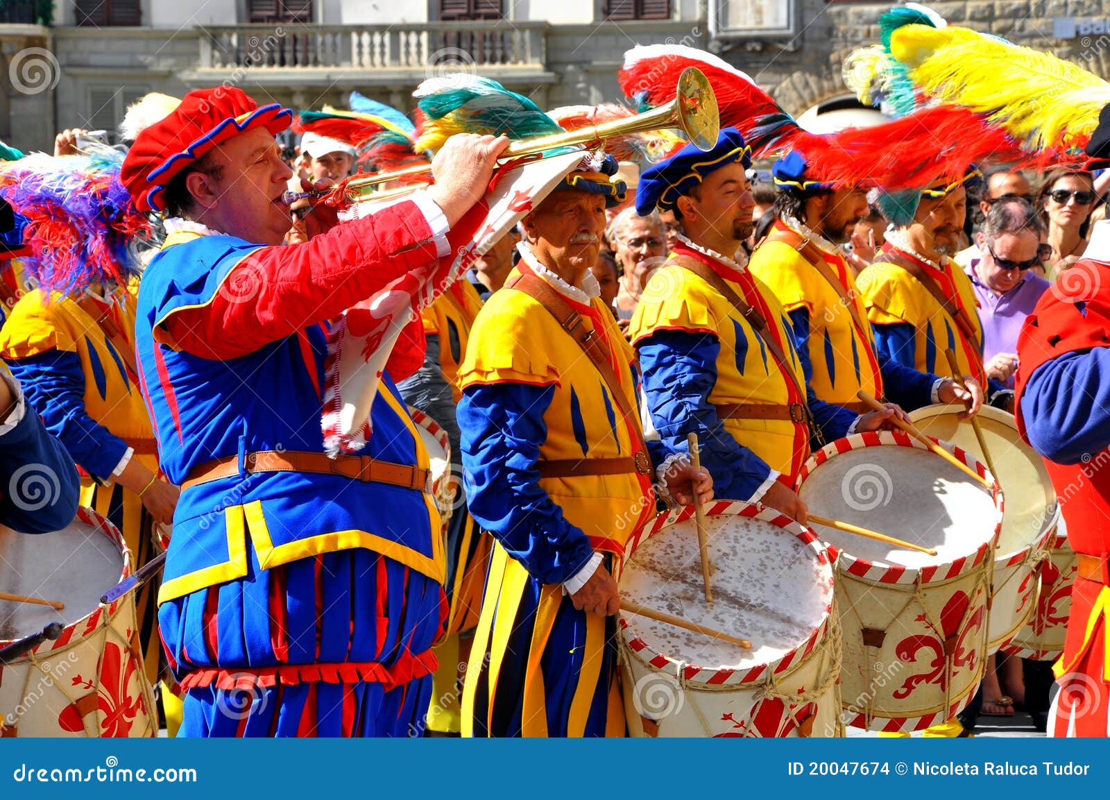 Medieval Reenactment in Italy Editorial Stock Image - Image of armour ...