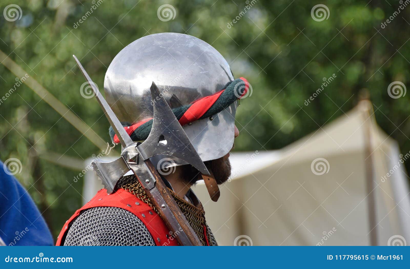Medieval soldier 2 editorial image. Image of fighter - 117795615