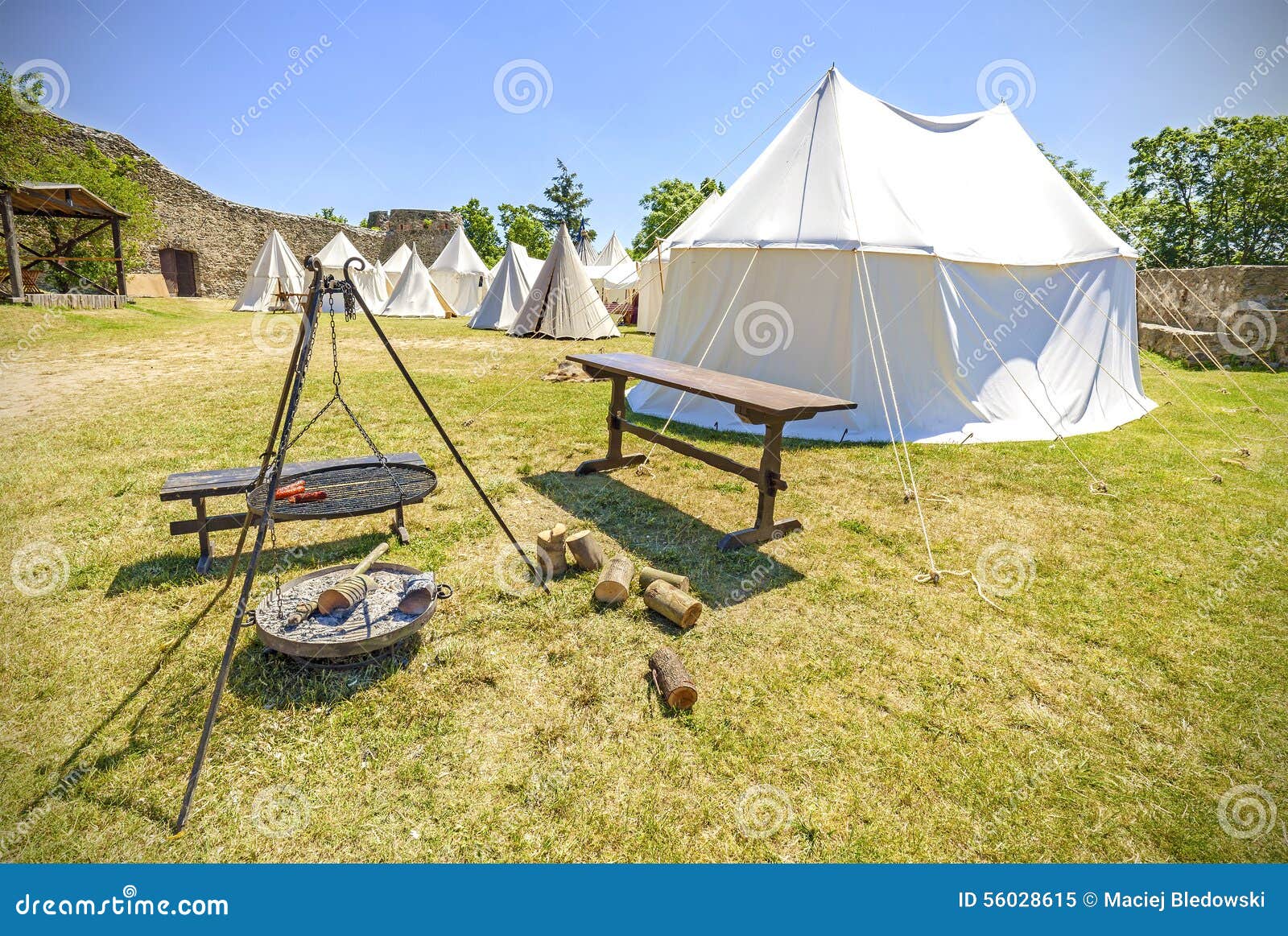 Medieval Style Tent and Camp Fire. Stock Image - Image of medieval ...