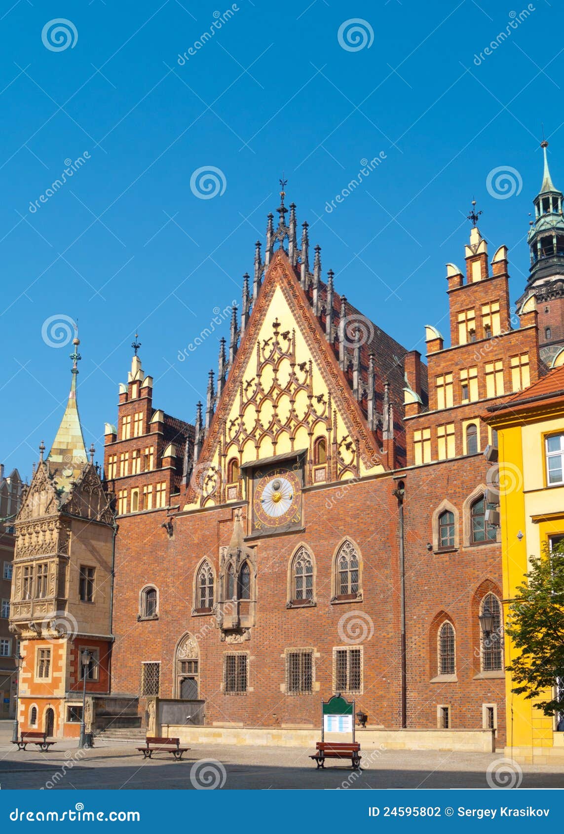 Medieval Town Hall of Wroclaw, Poland Stock Photo - Image of central ...