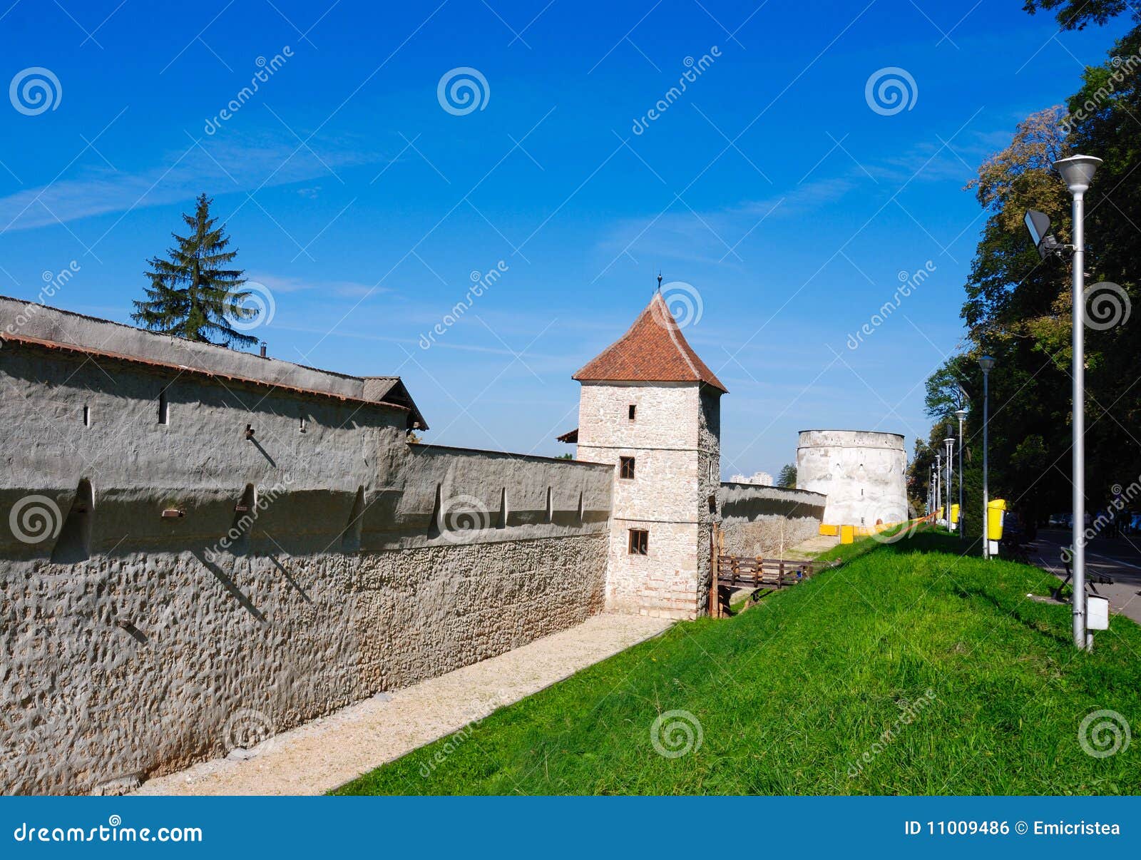 Medieval Walls (Brasov / Romania) Stock Photo - Image of drapers ...