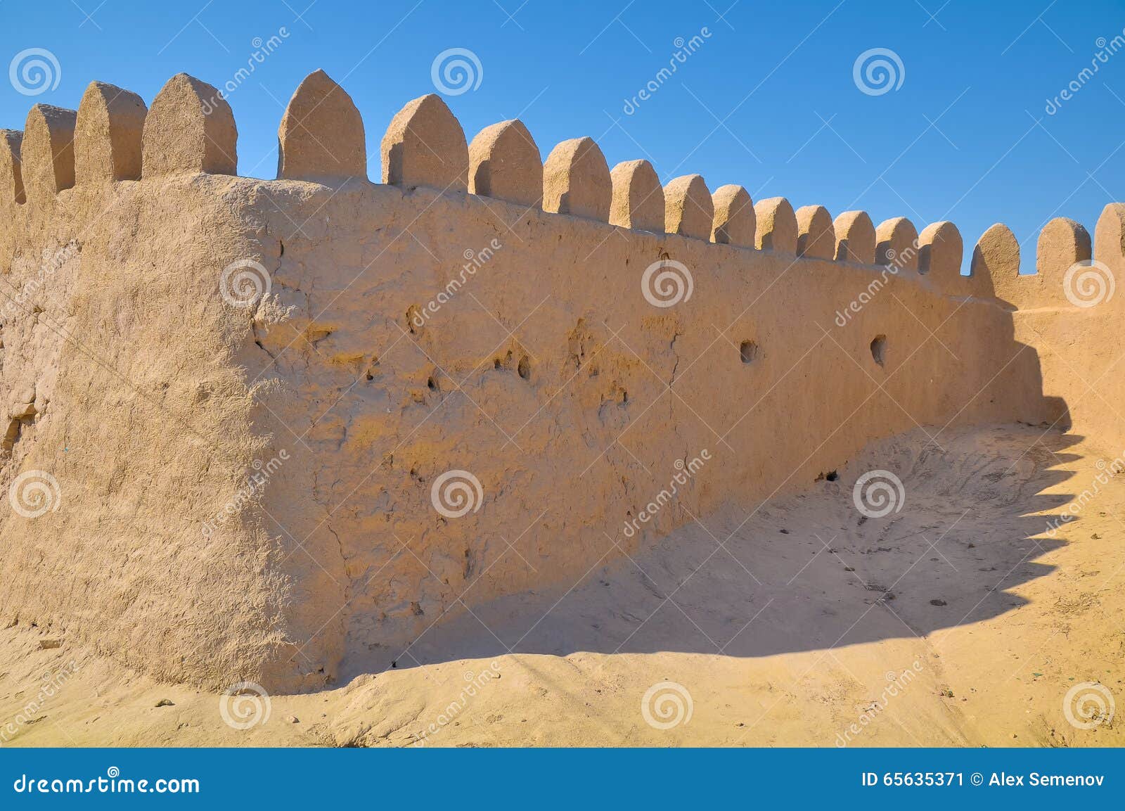Medieval Walls of Clay with Teeth Stock Image - Image of heritage ...