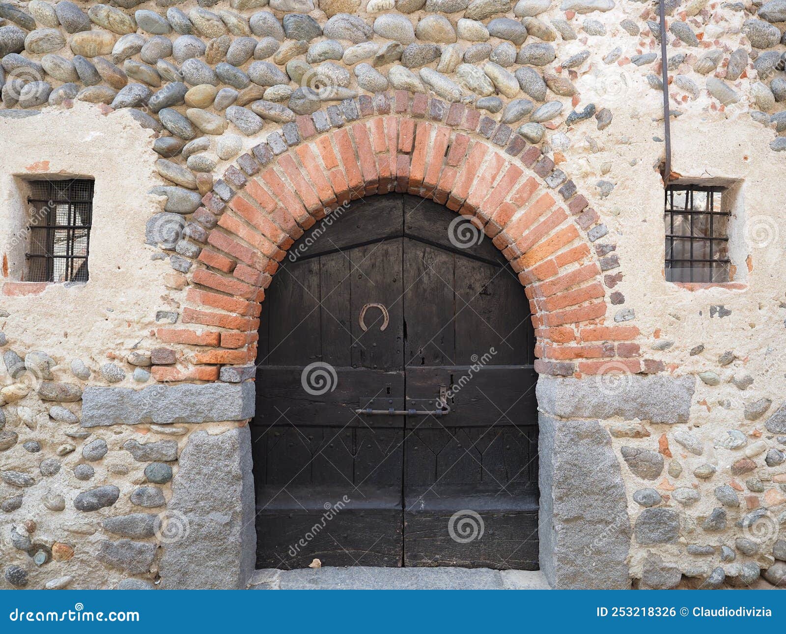 Medieval wooden gate stock photo. Image of ages, architecture - 253218326