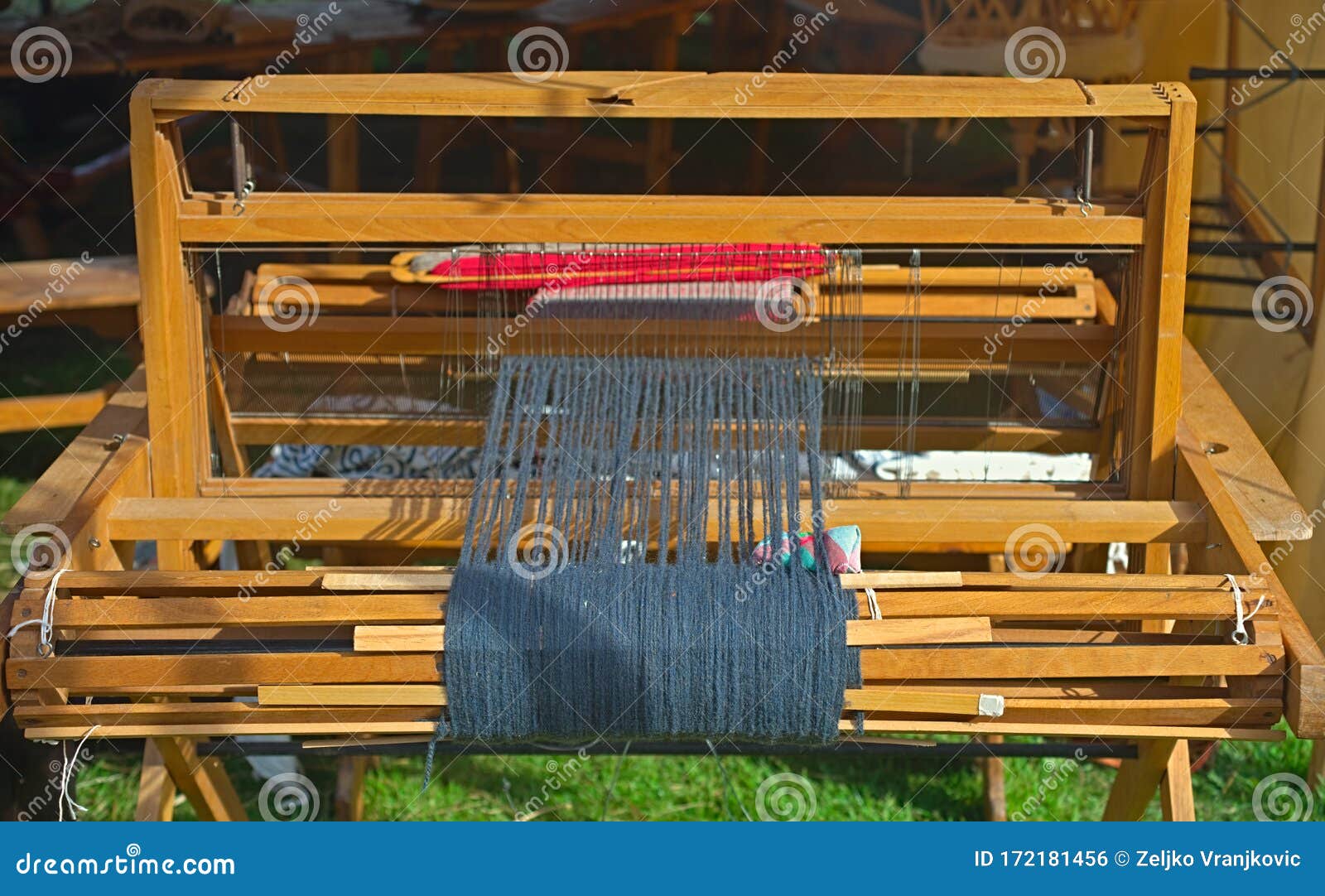 Medieval Loom Royalty-Free Stock Photo | CartoonDealer.com #958743